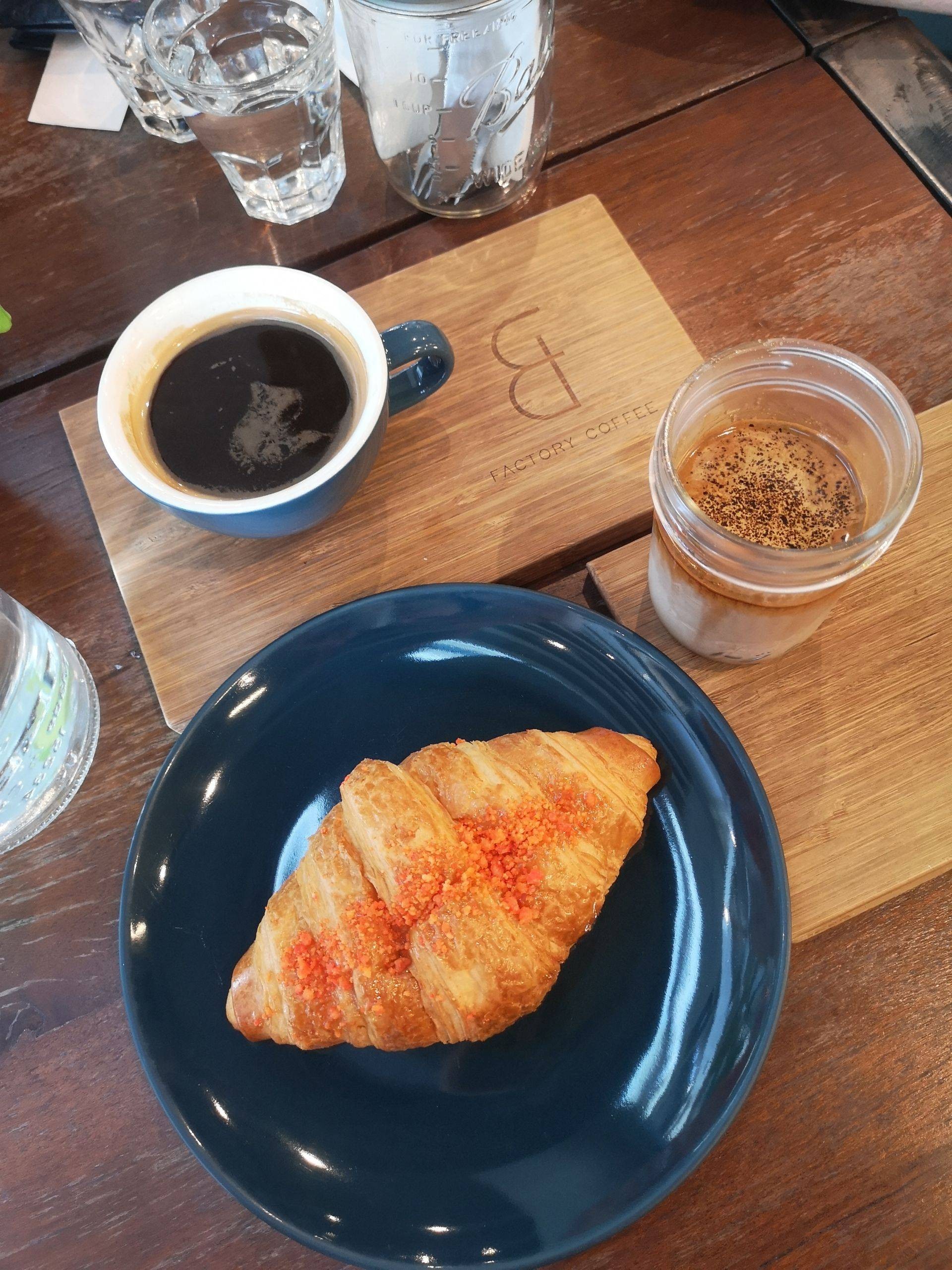 รีวิว Factory Coffee - BKK พญาไท - มาลองรอบ2 แต่ยังไม่โดน ชอบแต่ครัวซองต์