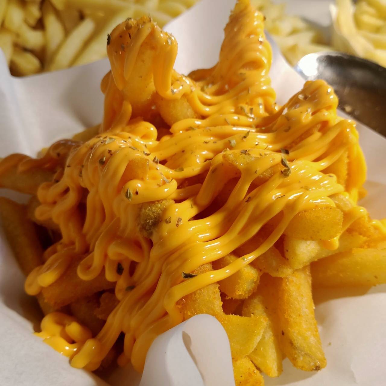 ร้าน FAT Fries เฟรนช์ฟรายด์ชีส&เบเกอรี่ | รีวิวร้านอาหาร