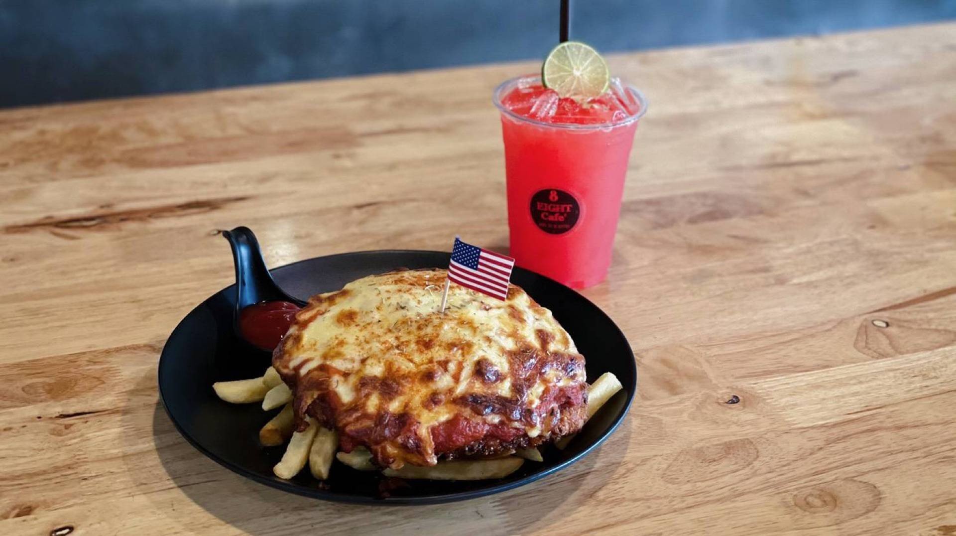 The Eight Cafe - สั่งอาหารเดลิเวอรี | Wongnai x LINE MAN