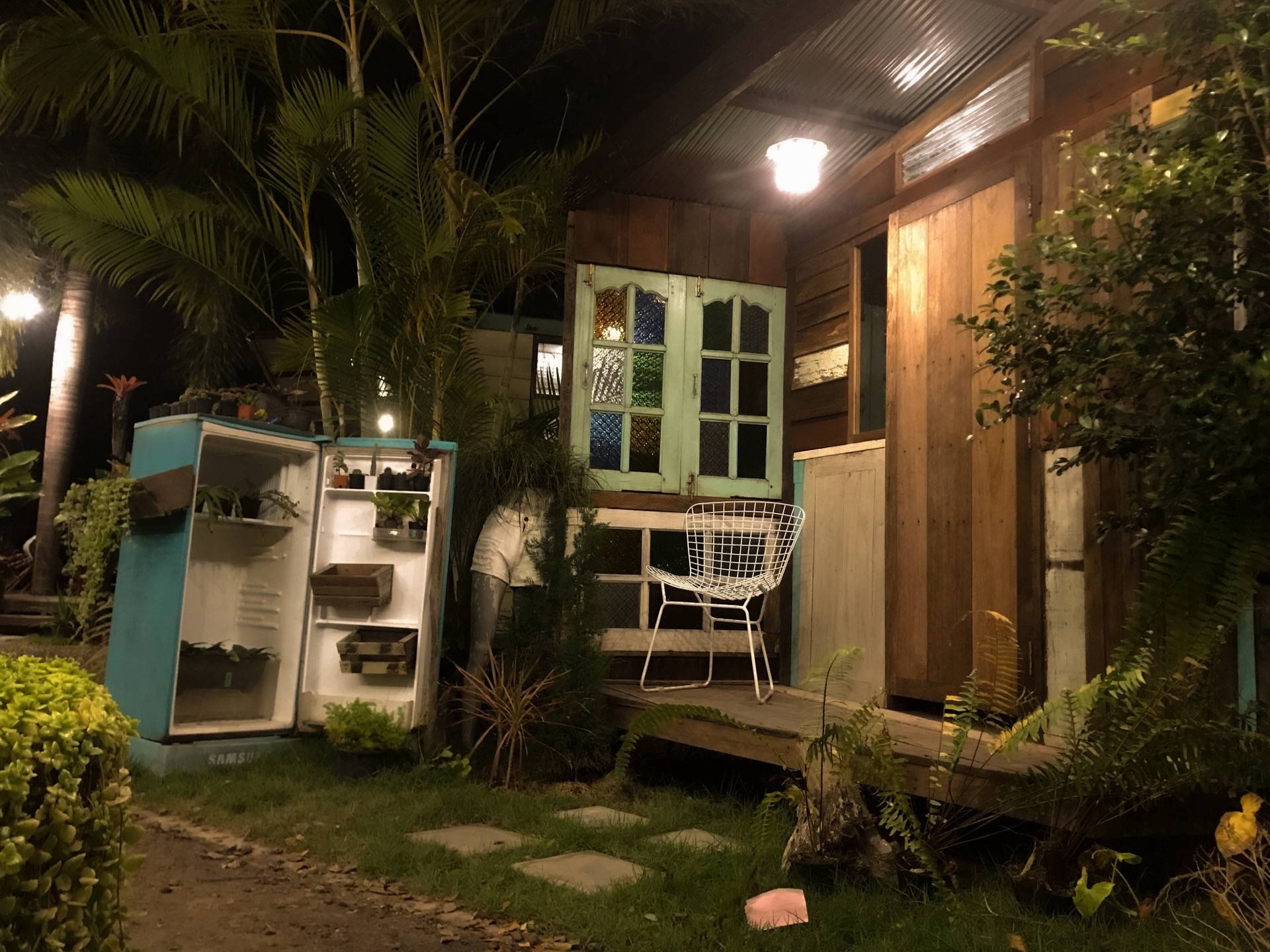 รีวิว Wood Box Cafe & Restaurant - อีกมุมเล็กๆของร้าน