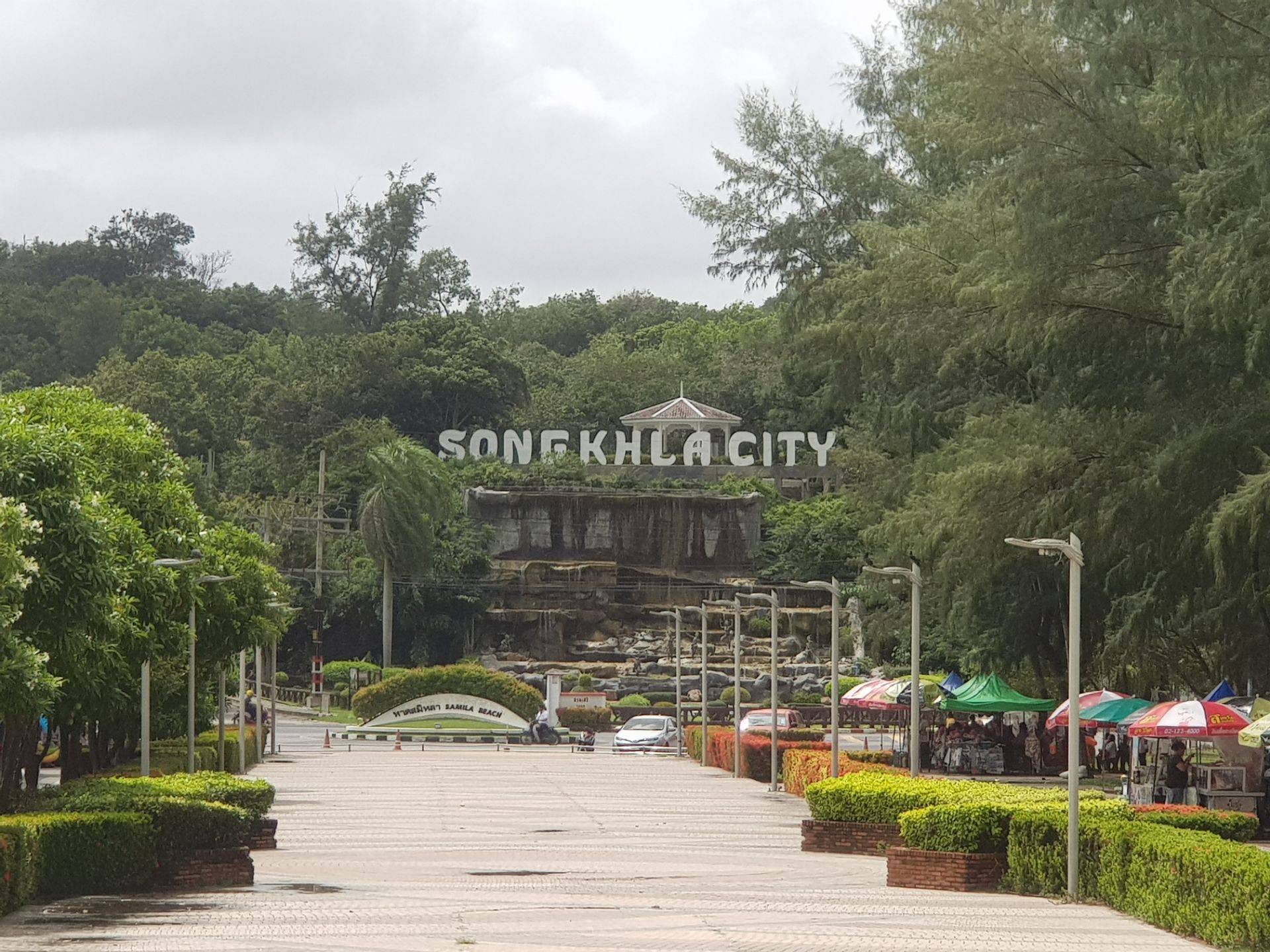 รีวิว หาดสมิหลา Samila Beach - สมิหลาเพลินใจ