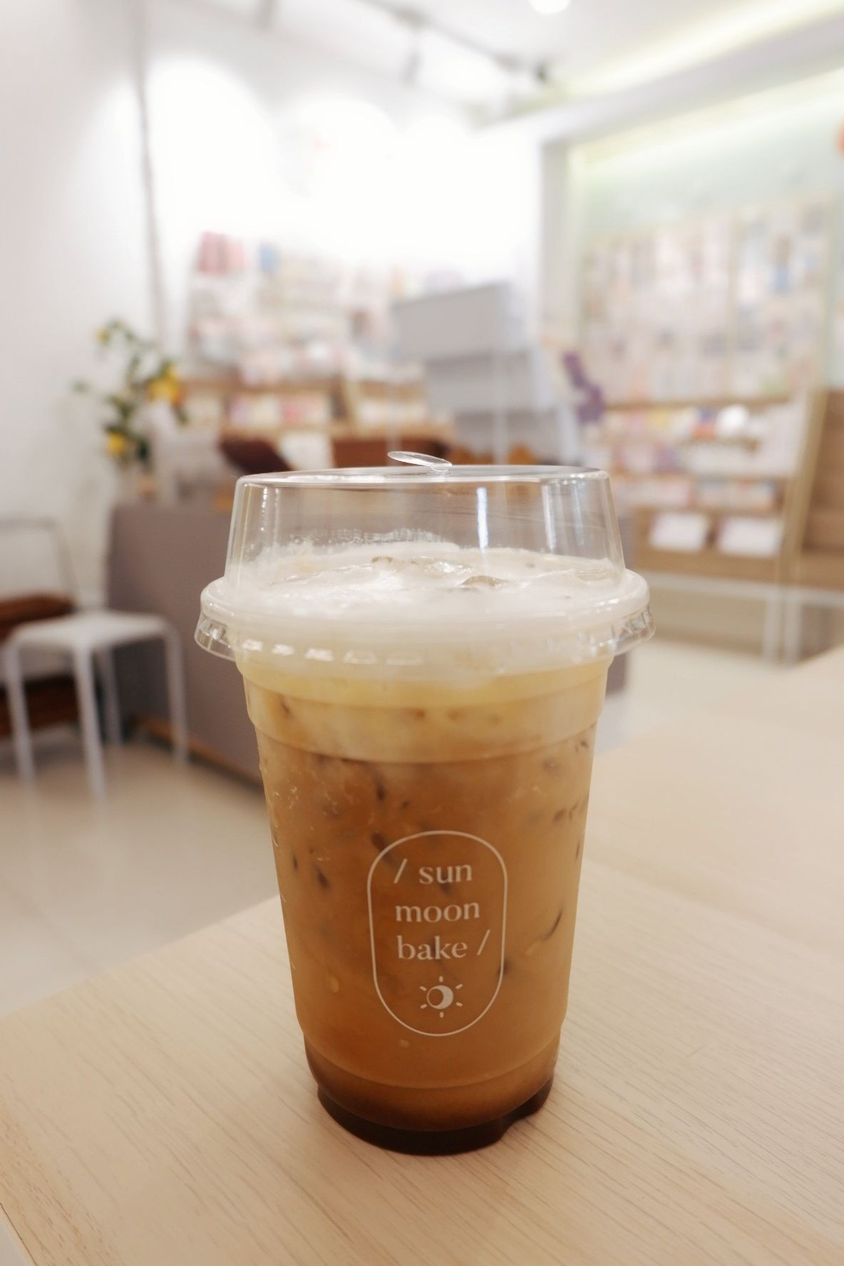 HOMEMADE CARAMEL MACCHIATO ร้าน ซันมูนเบค