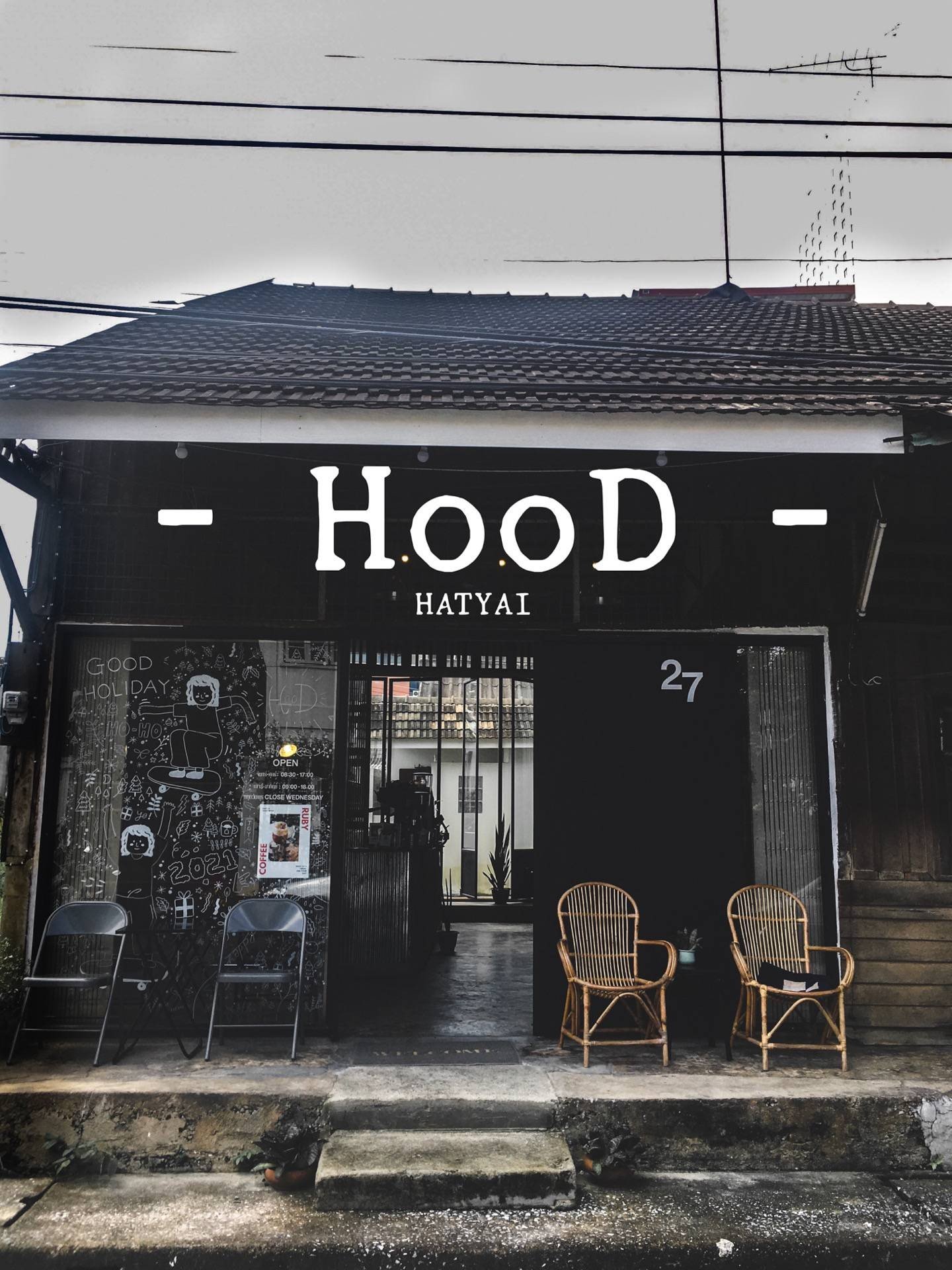 รีวิว Hood - ร้าน HooD บรรยากาศดี มีมุมถ่ายรูปชิคๆเยอะมากค่ะ กาแฟก็ ...