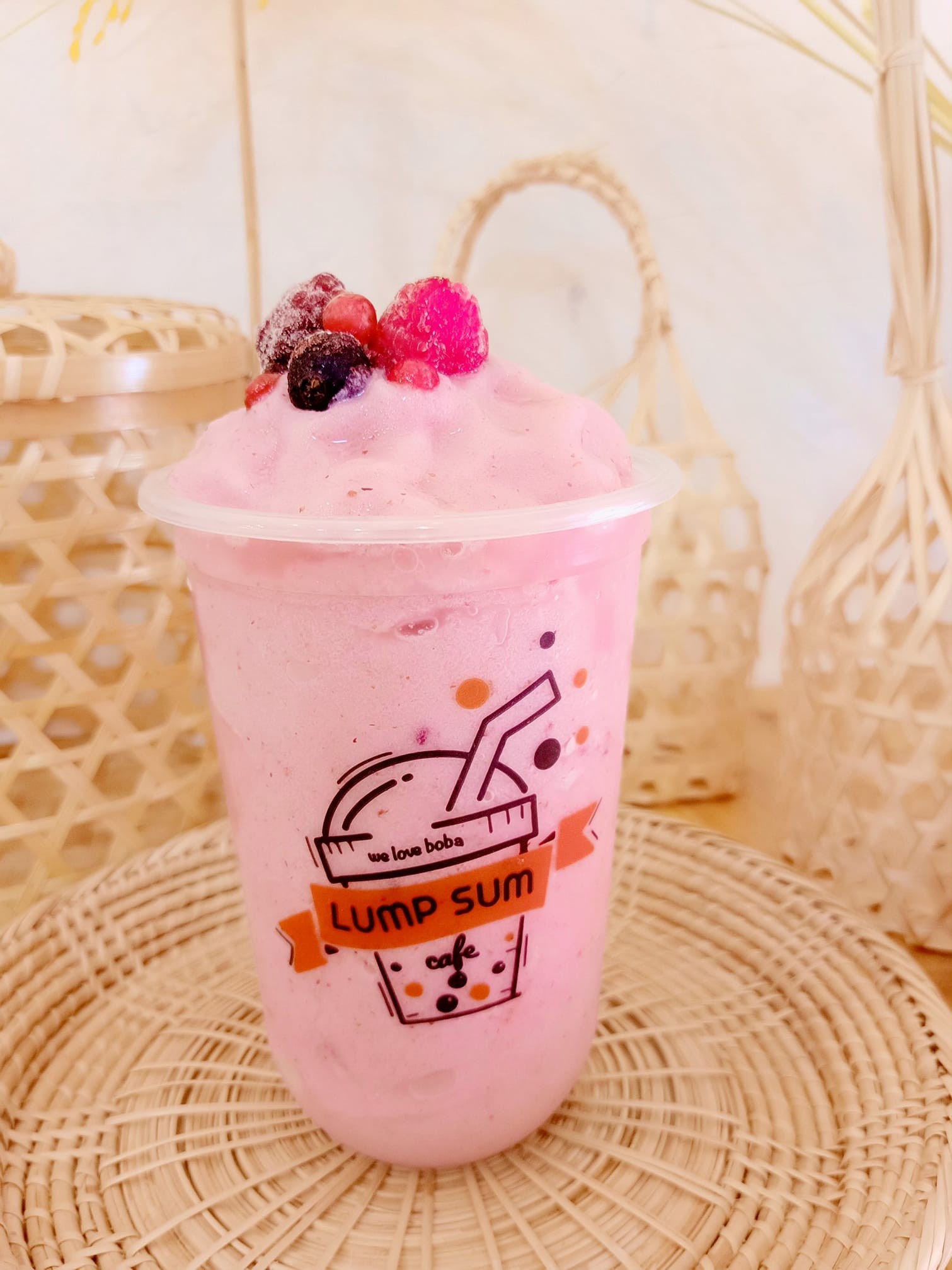 ร้าน LUMP SUM cafe สำนักงานใหญ่ | รีวิวร้านอาหาร - Wongnai