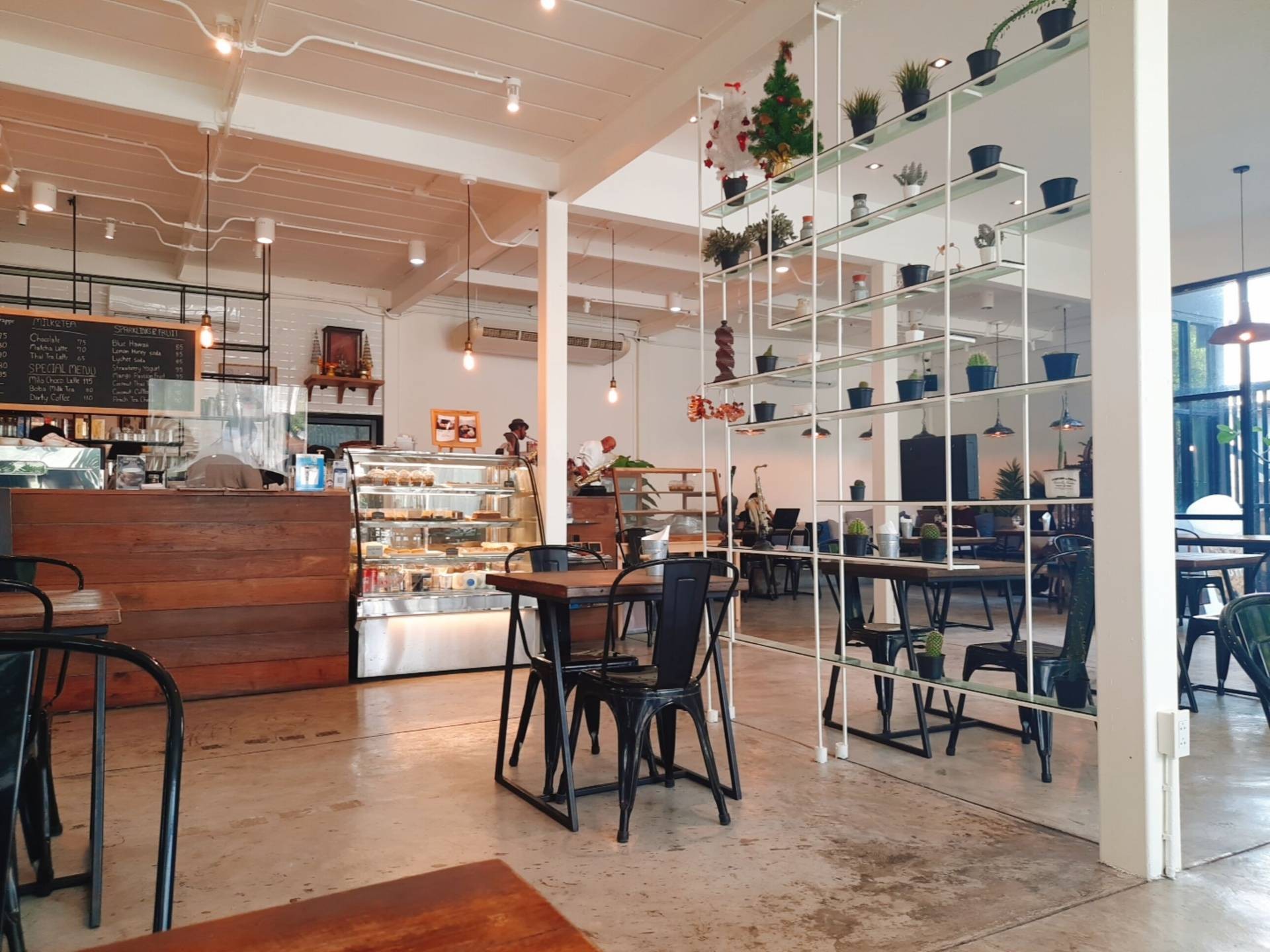รีวิว Buttery Cafe - ร้านตกแต่งน่ารัก คนไม่ค่อยเยอะ - Wongnai