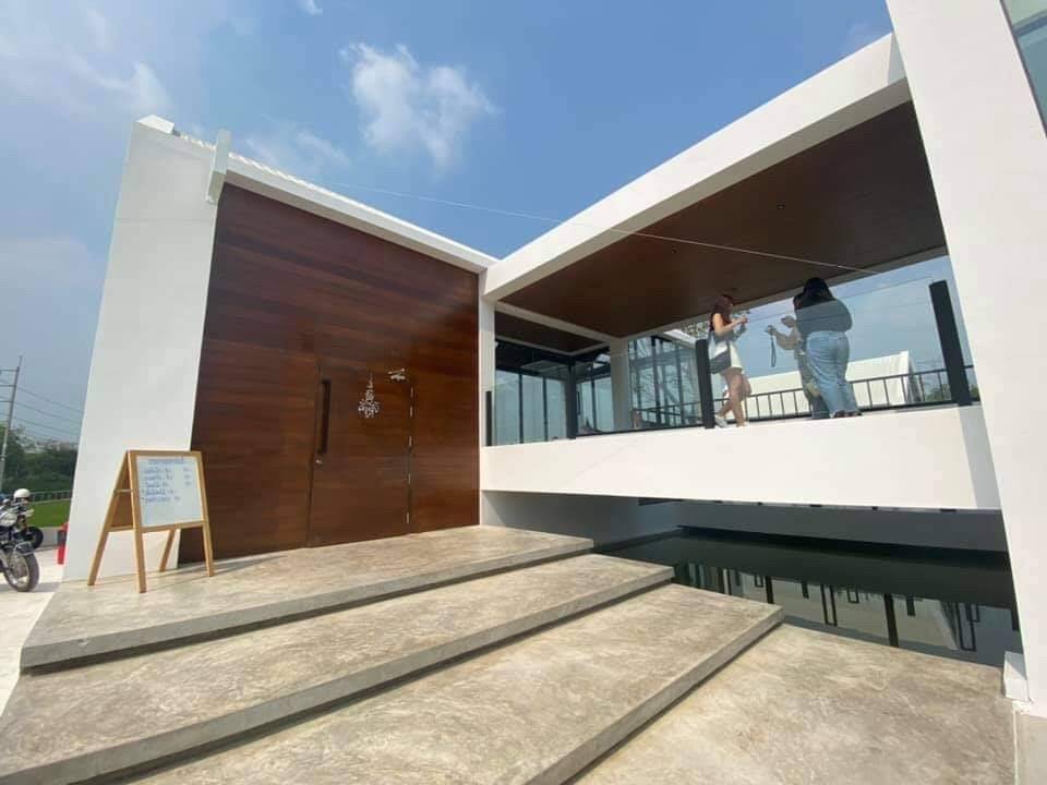 รีวิว ROM Coffee & Bake Room - สถานที่สวย บรรยากาศดี ขนมไม่หลากหลาย ทำ ...