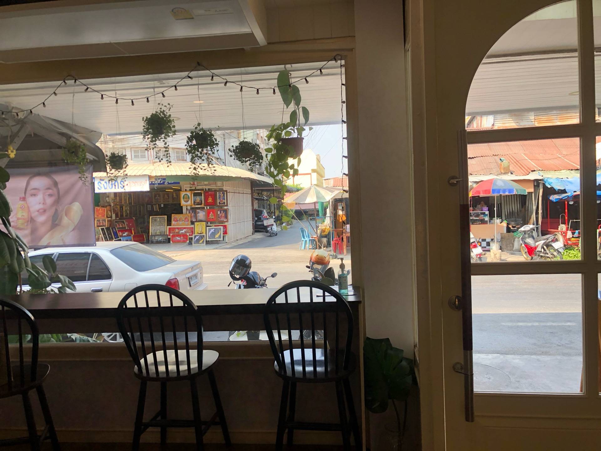 รีวิว The Jim's Cafe - คาเฟ่น่ารัก บรรยากาศดี