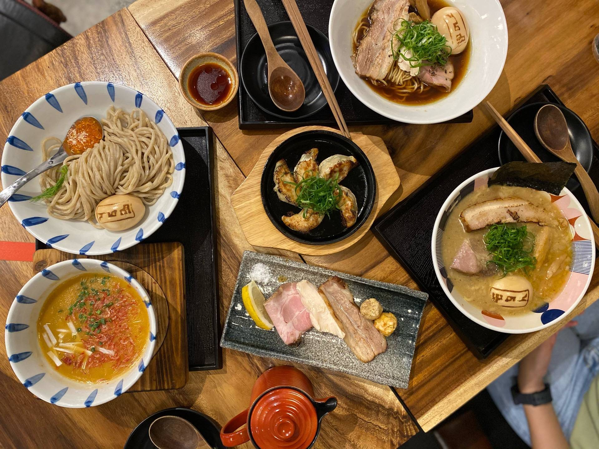 รูป Tonchin Ramen เมอร์คิวรี่ วิลล์