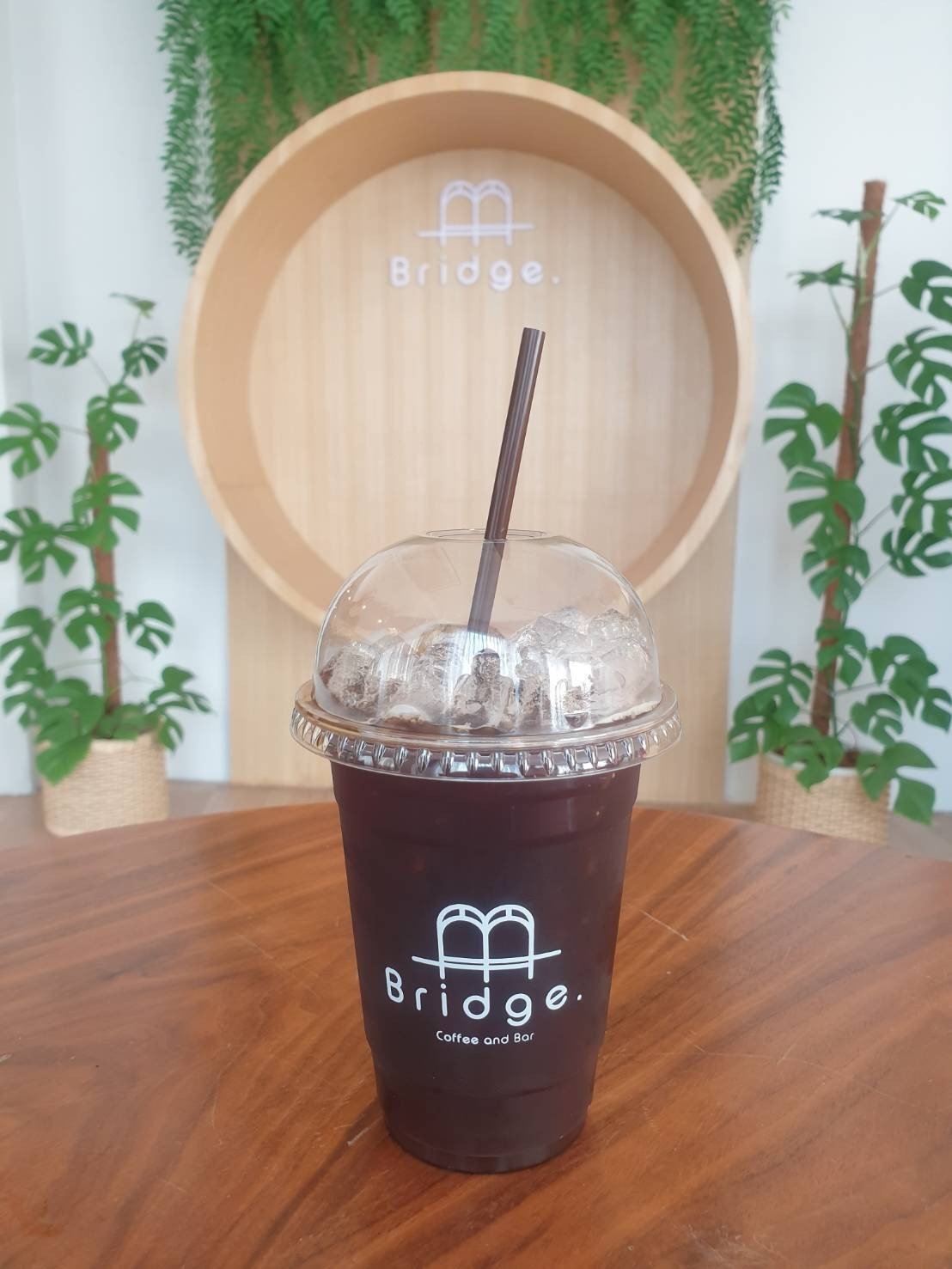 ร้าน Bridge Coffee & Bar | รีวิวร้านอาหาร
