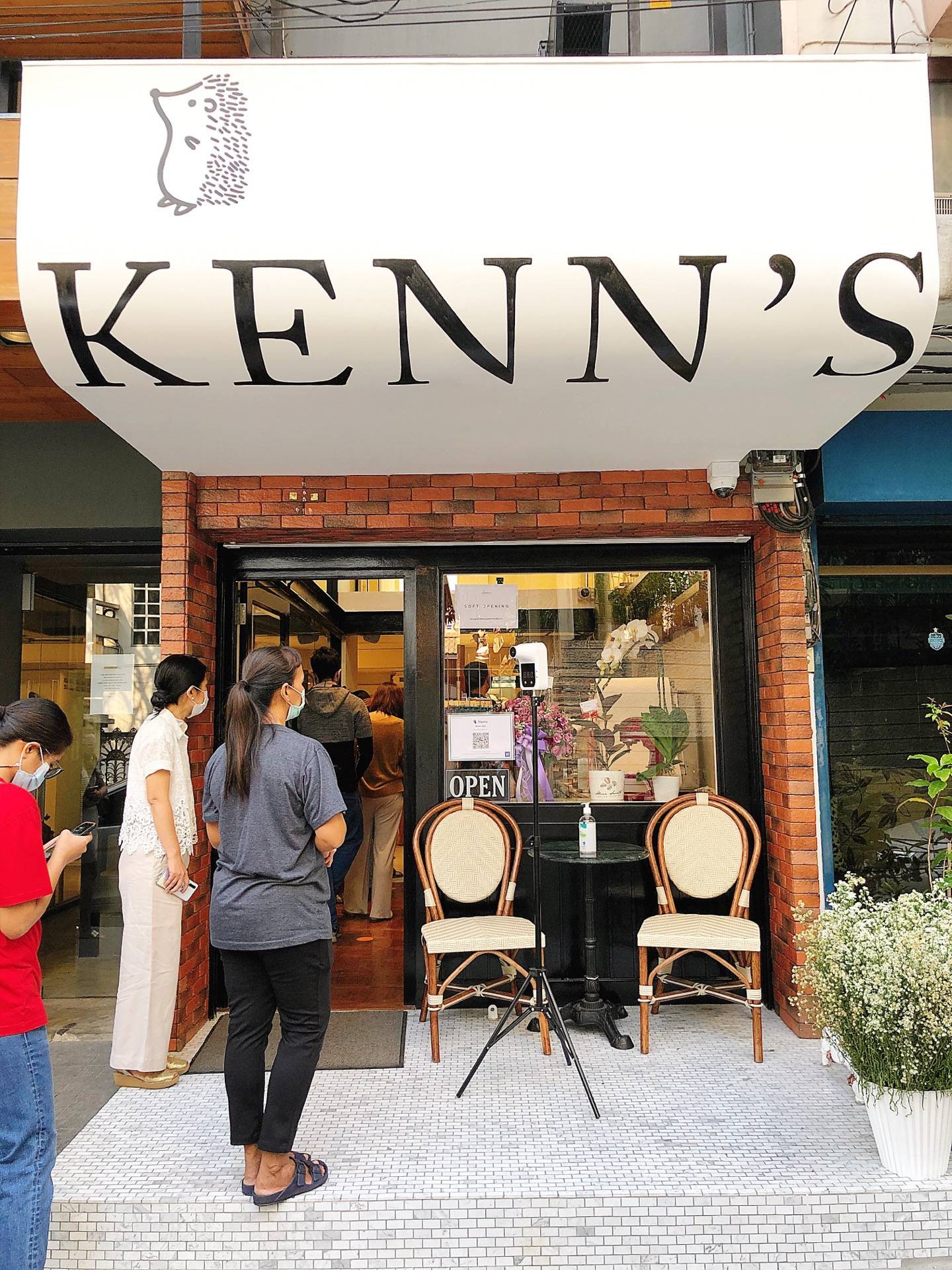 รีวิว Kenn’s Coffee & Croissant อารีย์ - ครัวซองท์ที่อร่อยที่สุด จนร้องว้าวววว