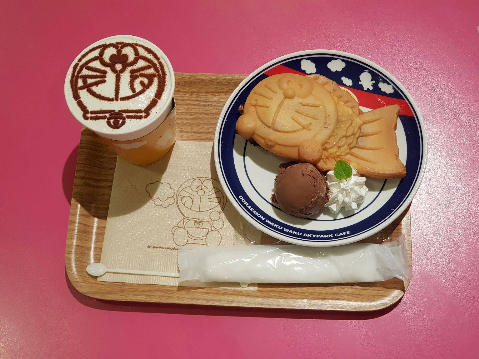 รีวิว Doraemon Cafe Wakuwaku Skypark - คาเฟ่โดราเอมอนที่สนามบินน่ารักมากๆ