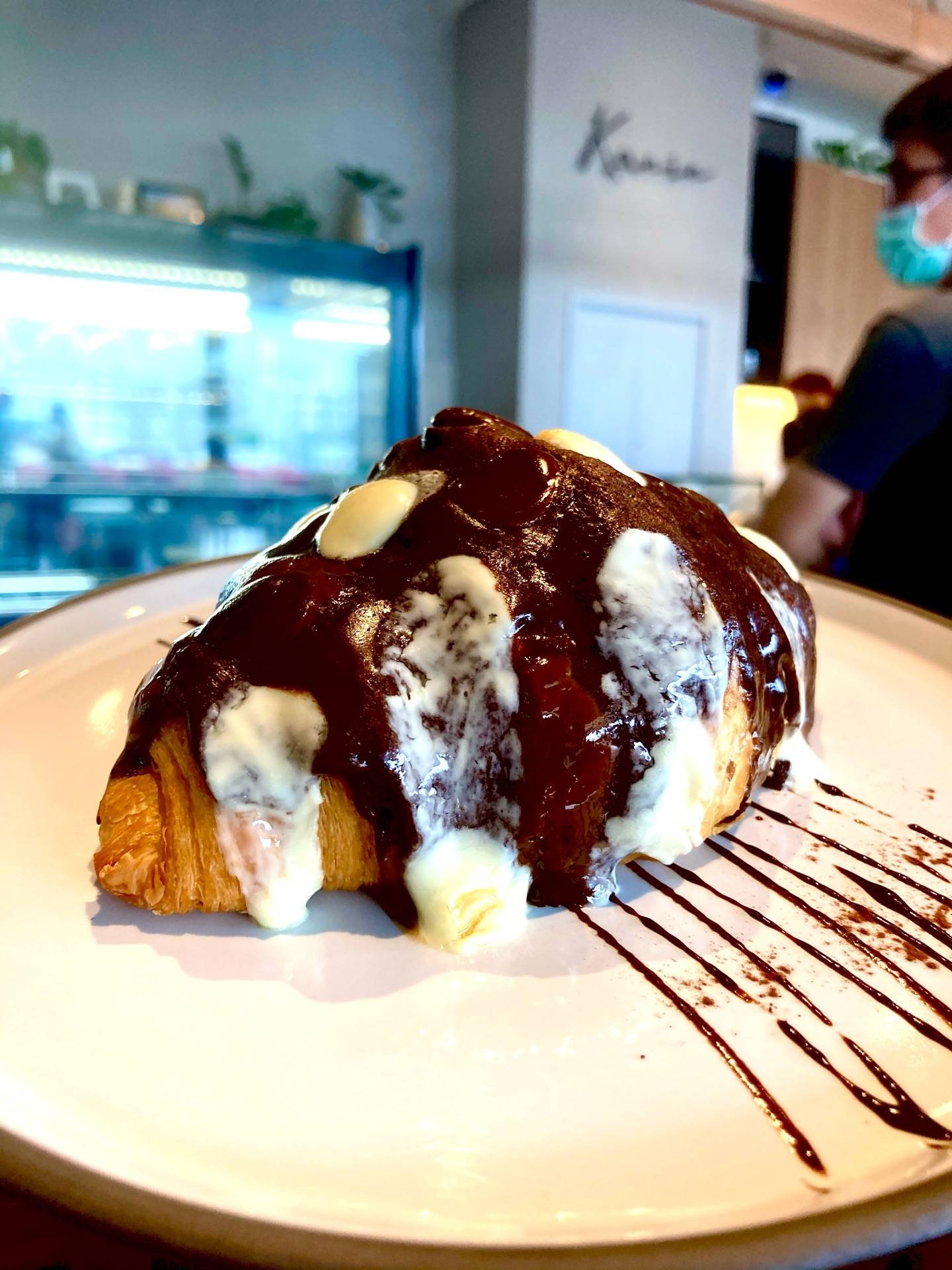 รีวิว Kanin Cafe - Little cafe near the river front. Cozy place and ...