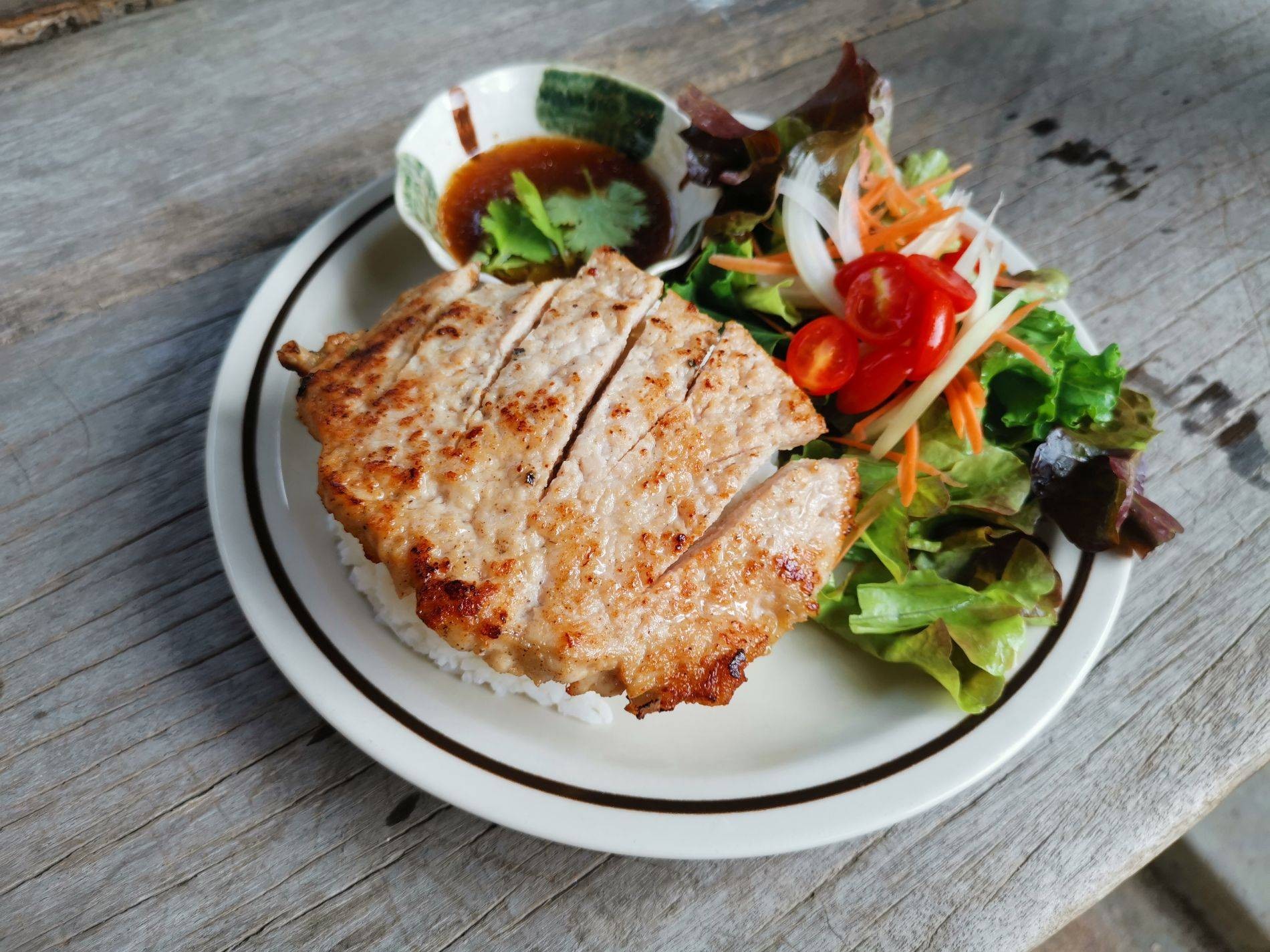 ร้าน ครัวไข่ข้น(Korw kai kon)MY HOME MEAL กระเพราหอม | รีวิวร้านอาหาร