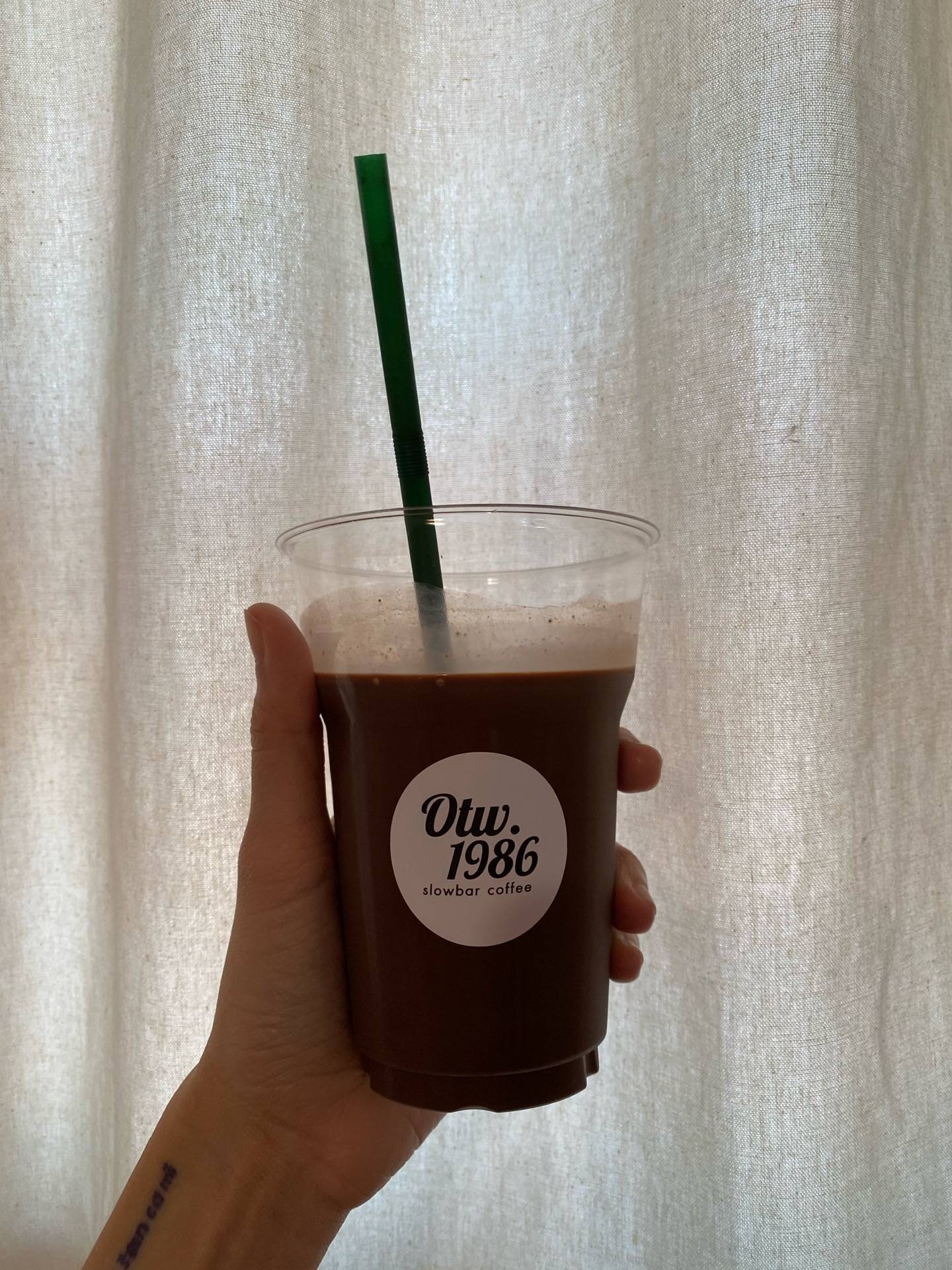 รีวิว OTw.1986 slowbar coffee กระทุ่มแบน - Ice Coco เข้มข้นขั้นสุดดดดด