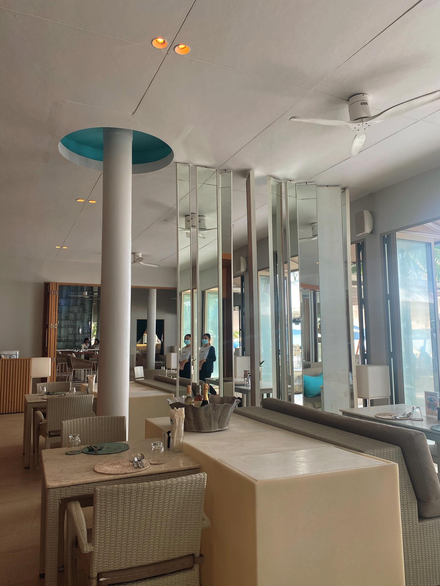 รีวิว Catch Beach Club - บรรยากาศดีมากๆ อาหารอร่อย