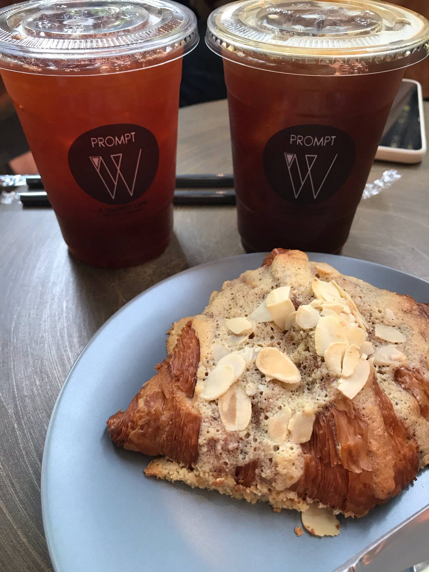 รีวิว Prompt Cafe - บรรยากาศดี มีมุมถ่ายรูป ขนมกับเครื่องดื่มเฉยๆ