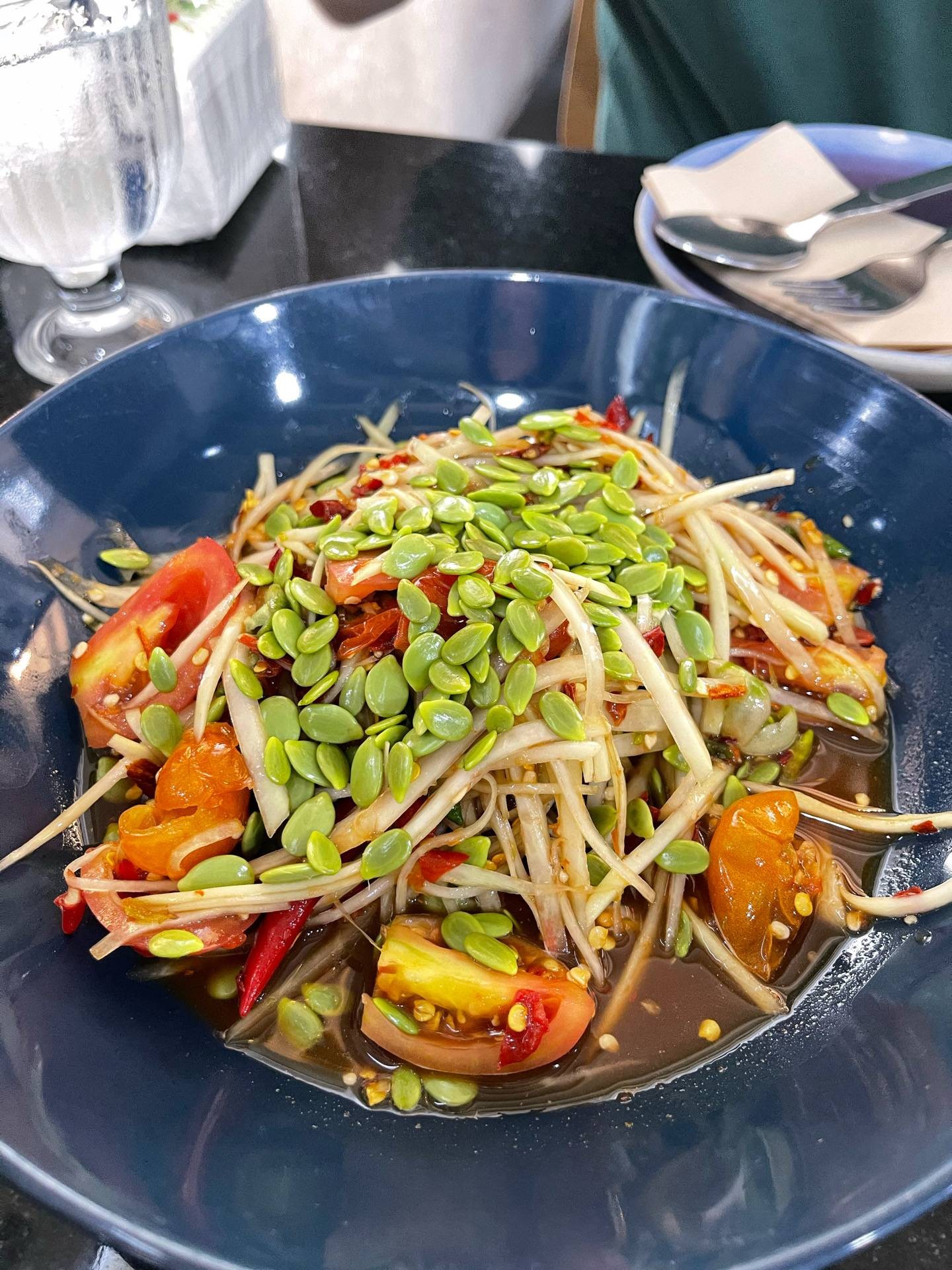 รีวิว Phed Phed ประดิพัทธ์ 20 - แนะนำให้มาตอน 11 โมง เพื่อรอคิว จอดรถ ...