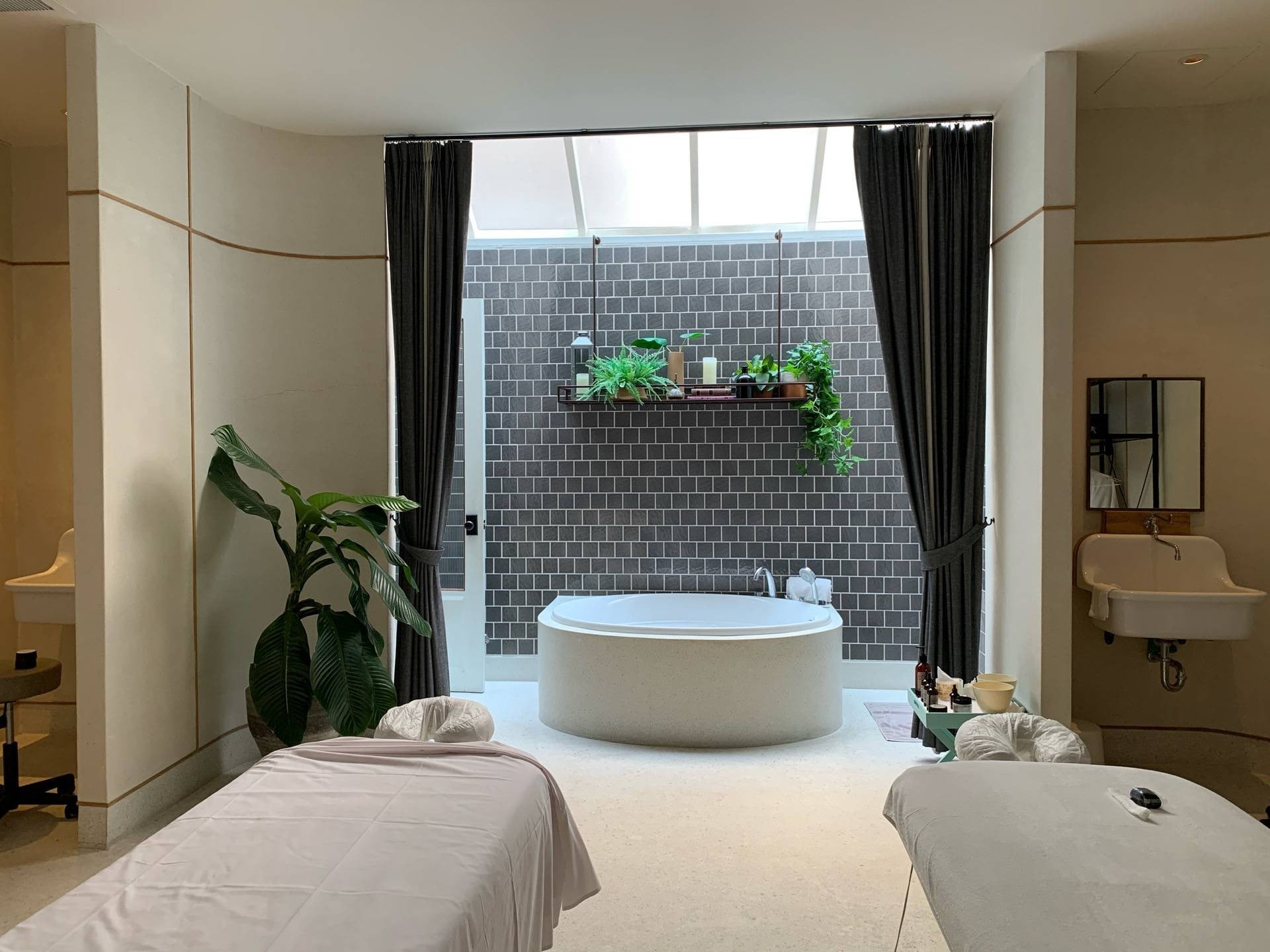 รีวิว Calm spa - สวย สงบ สะอาด สว่าง สบาย คุ้มค่าที่จ่ายไป