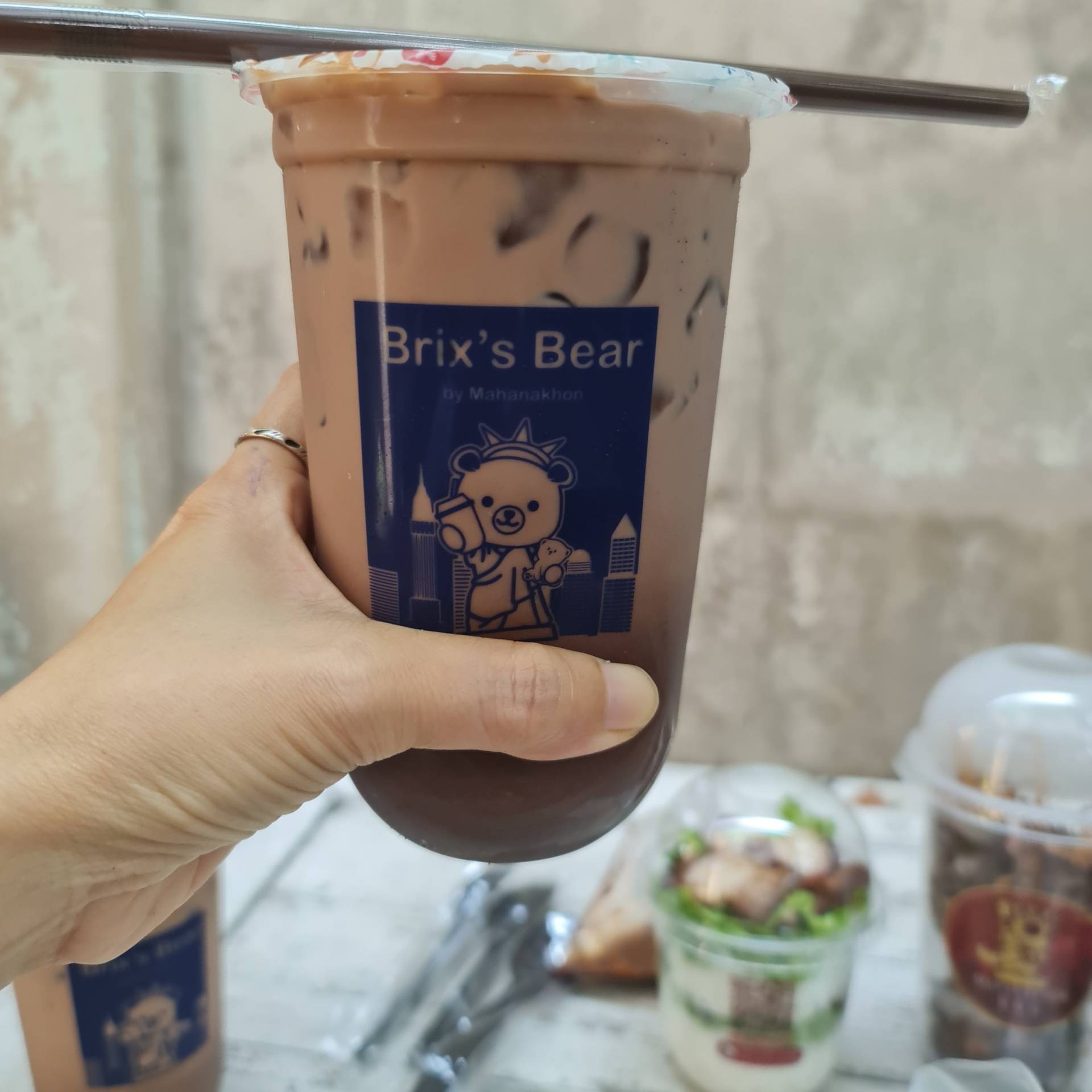 รีวิว Brix’s Bear คาเฟ่นมหมีขั้วโลก ราชเทวี (สาขาหลัก) - รสชาติเข้มข้น ...