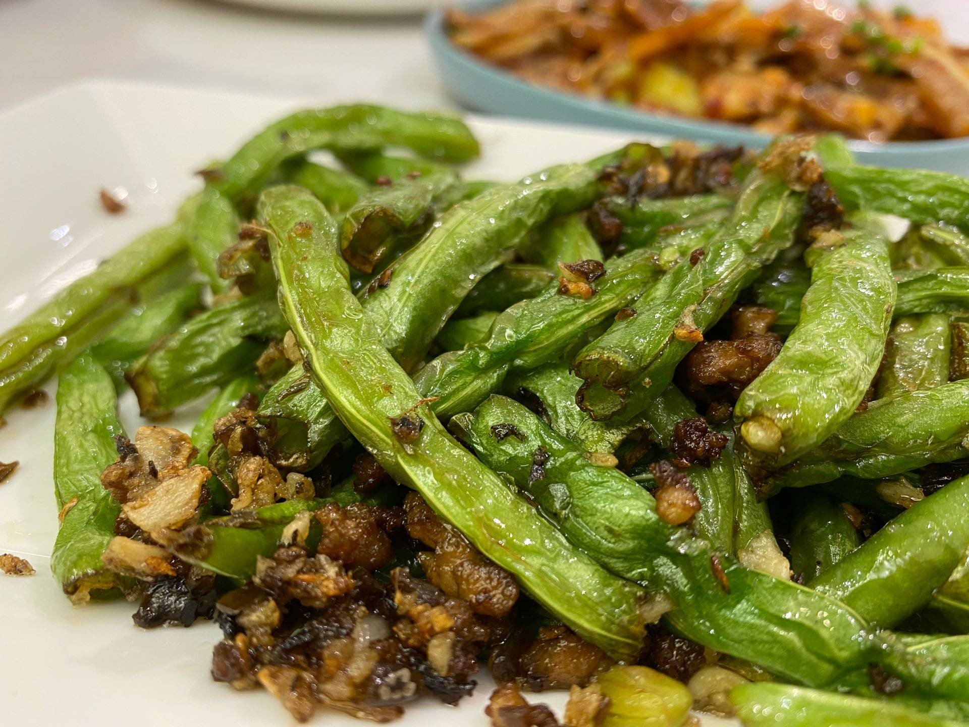 ผัดถั่วสตริง ร้าน LT Fish Restaurant CentralwOrld - Wongnai