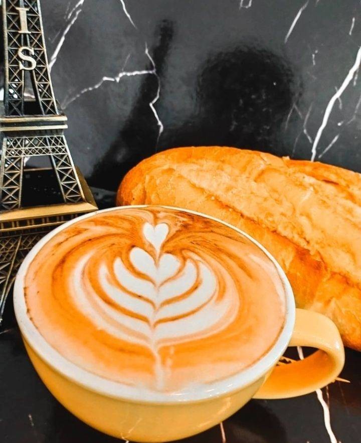 รีวิว Café de Paris ขอนแก่น - ต้องมาลองครัวซองนะคะ