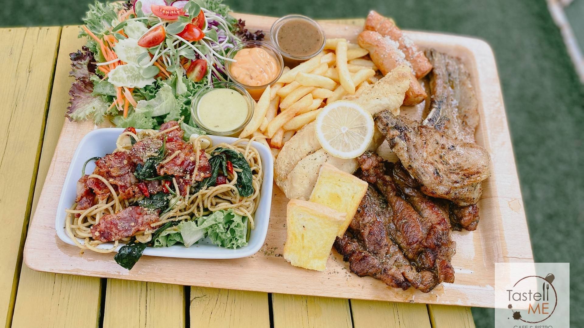 Taste me cafe & bistro - สั่งอาหารเดลิเวอรี | Wongnai x LINE MAN