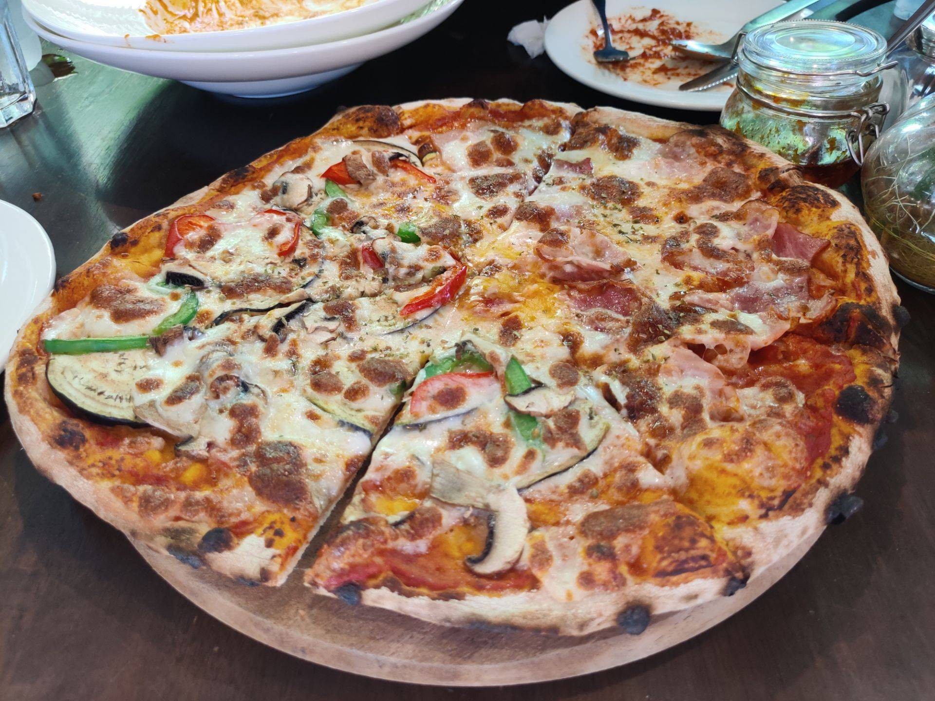 รีวิว Ranee's Restaurant Ranee Restaurant khoasan road - ร้านอยู่ในตรอก ...