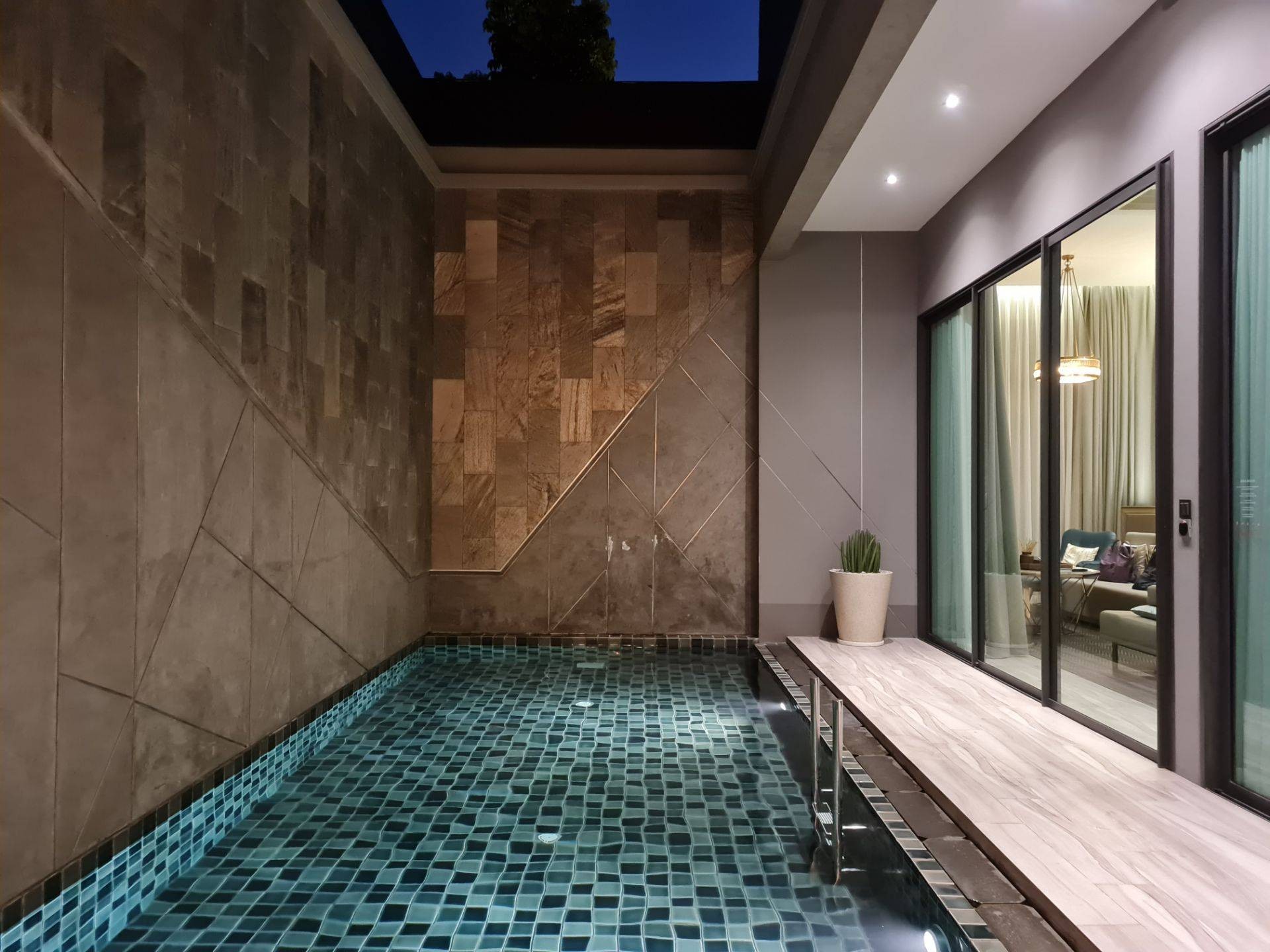 รีวิว The Gems Mining Pool Villas - Pool Villas สุดหรู บริการดีเยี่ยม