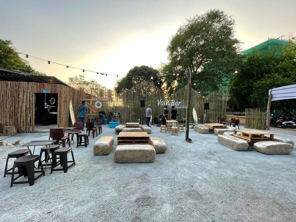 ร้าน Volk Bar Bangsaen | รีวิวร้านอาหาร