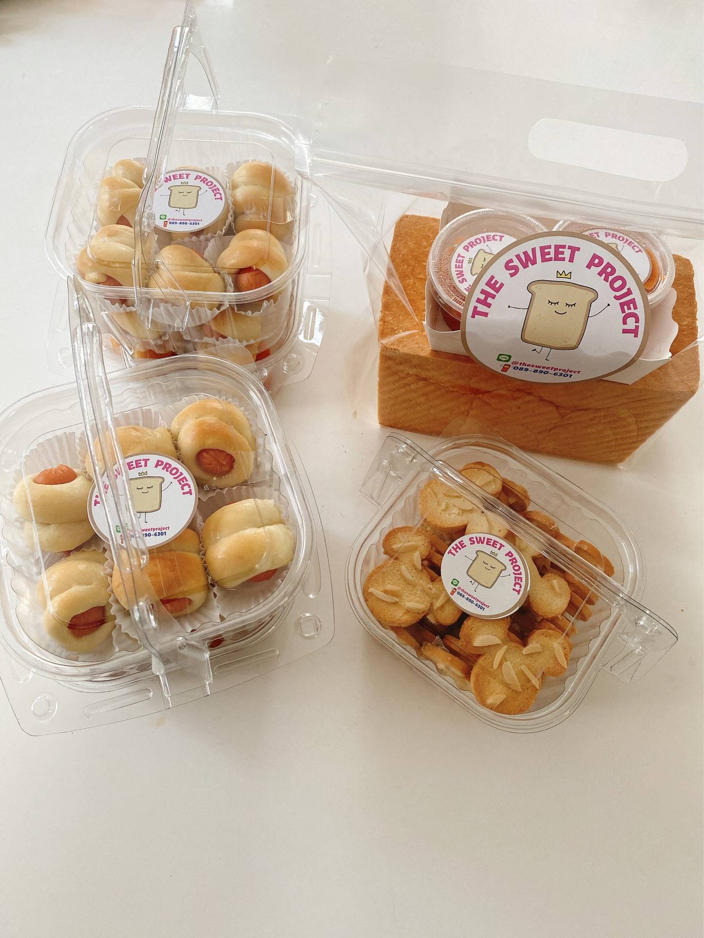 รีวิว The Sweet Project กรุงเทพ - โชกุปัง อร่อยนุ่มมากค่ะ ทางร้านมีแถมสังขยา และแยมเสาวรส มาให้ ...