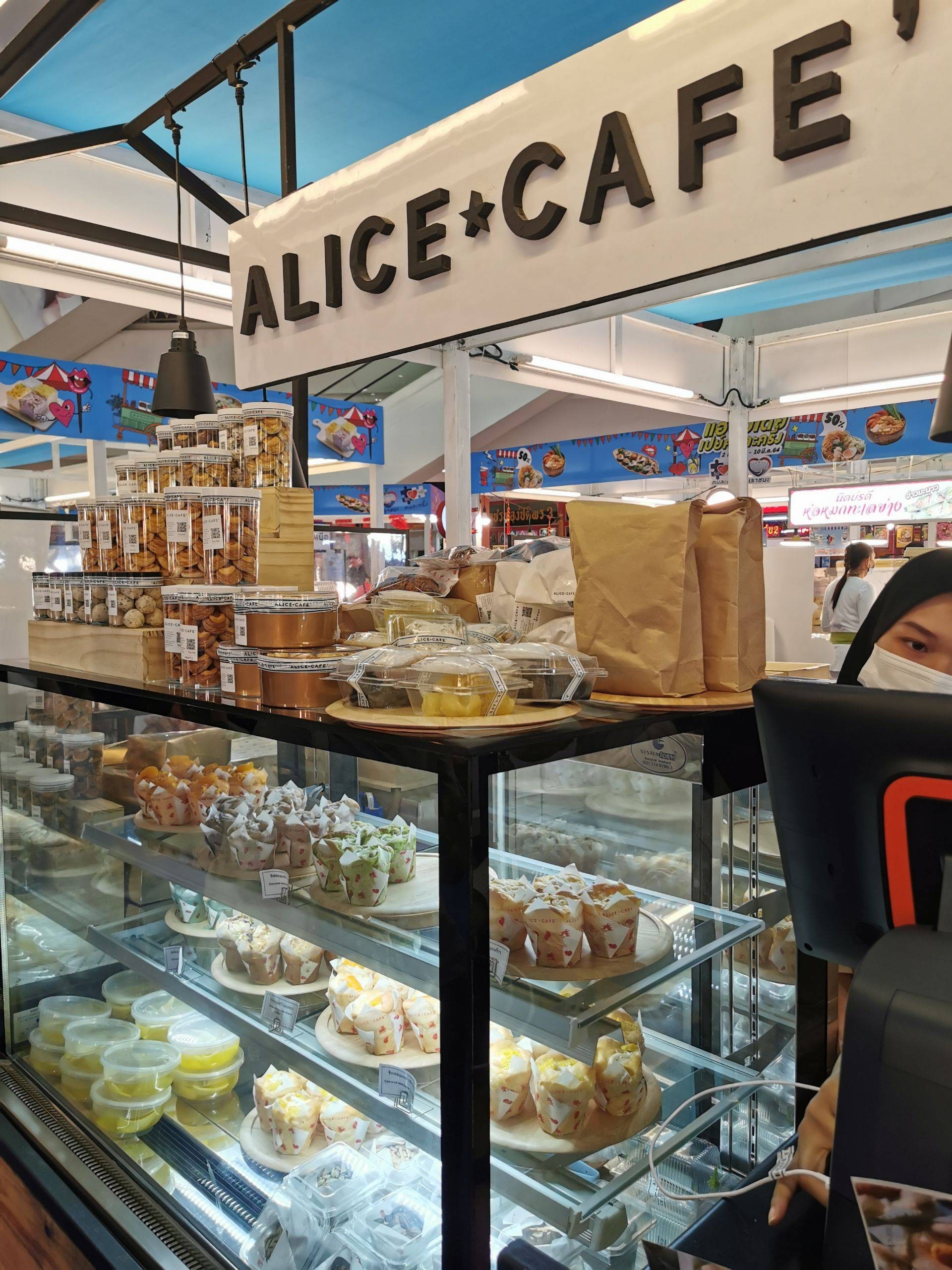 รีวิว ALICE CAFE' - ชิฟฟ่อนสำหรับคนชอบหวานน้อย - Wongnai