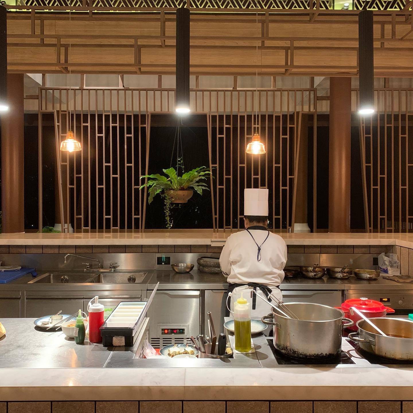 รีวิว Toh Kin Khaw - เชฟเทเบิลกับอาหารทะเลสดๆ