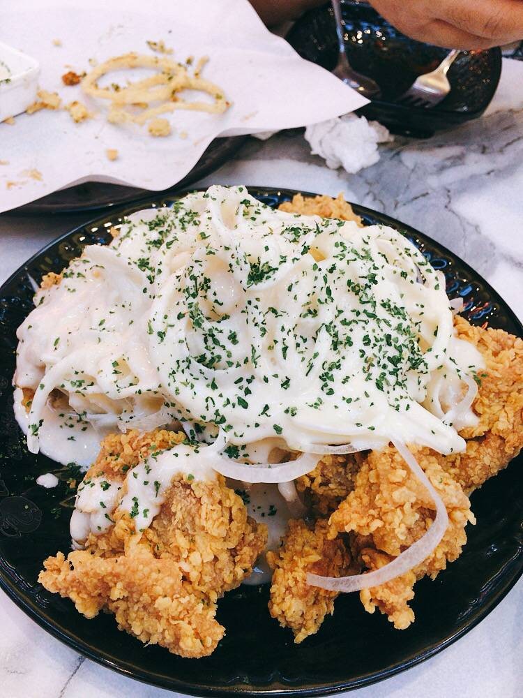 รีวิว Choongman Chicken เมเจอร์ ปิ่นเกล้า - ไก่ทอดเกาหลี