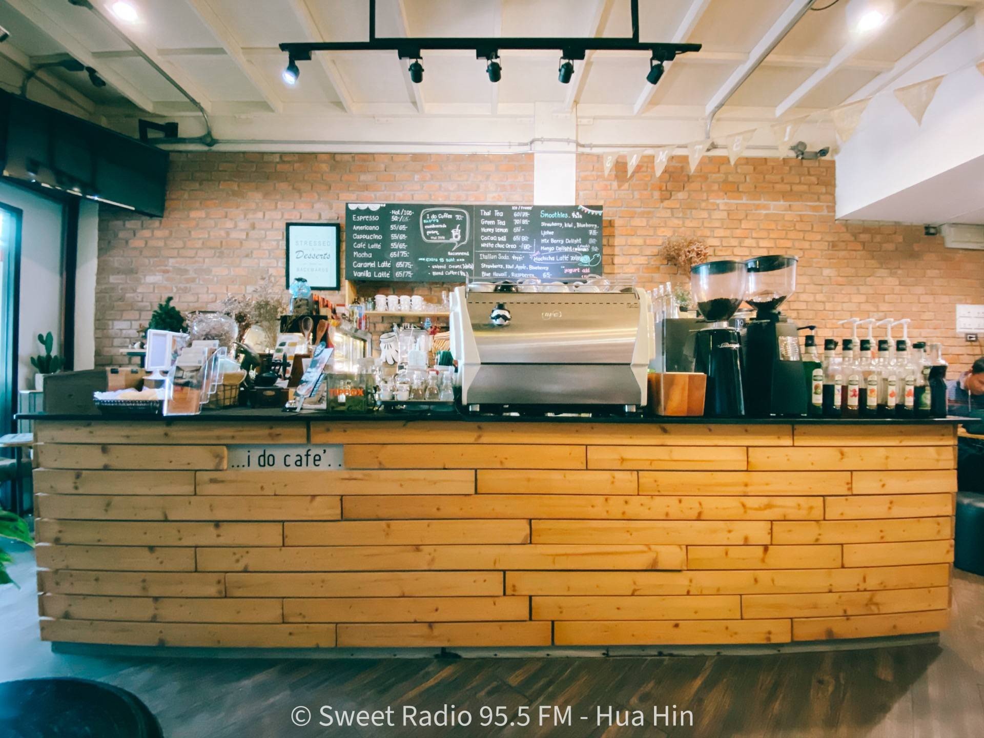 รีวิว I Do Cafe’ ไอดูคาเฟ่ หัวหิน - อร่อยทุกแก้ว เข้มข้น