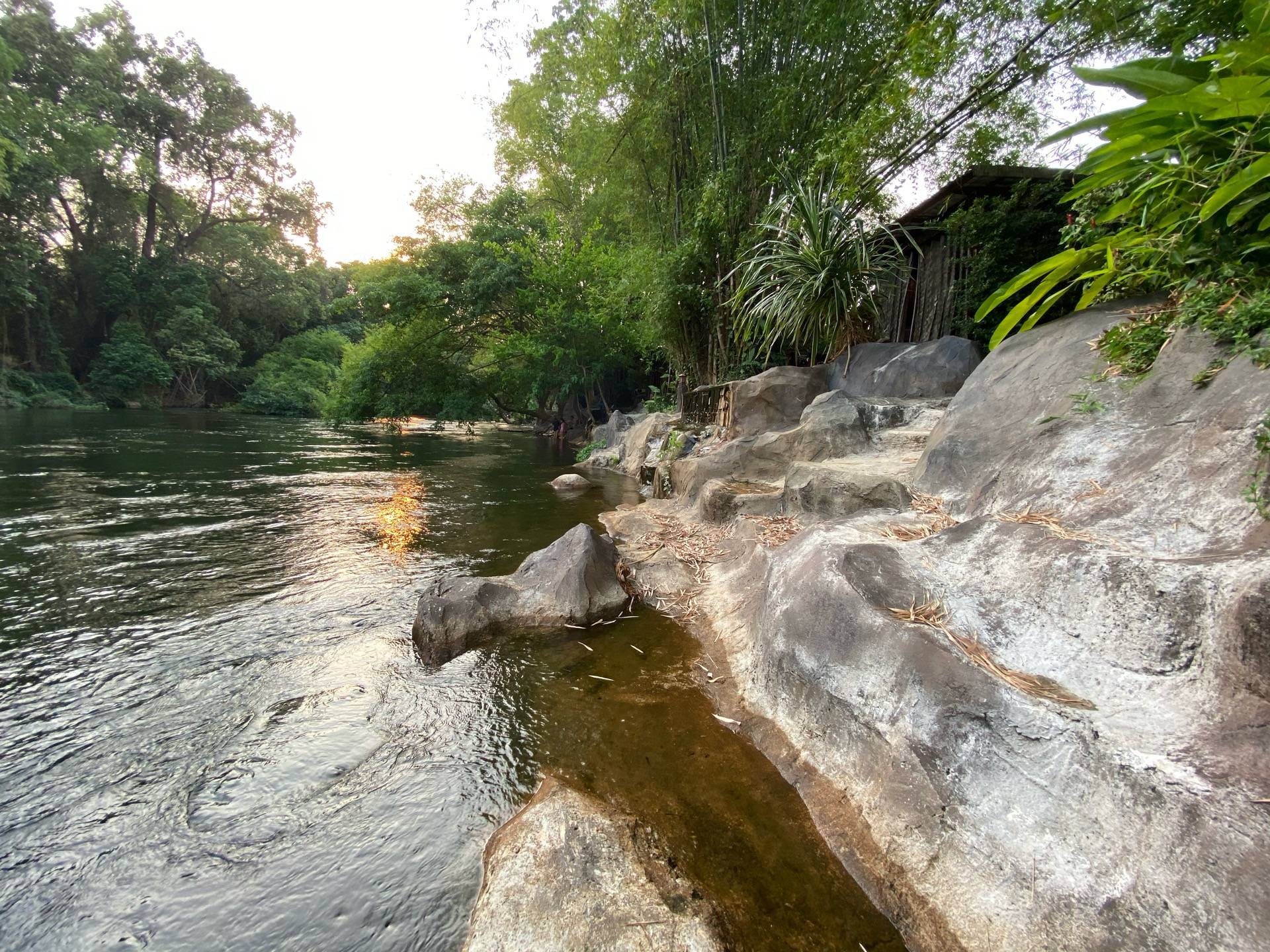 รูป River Tales