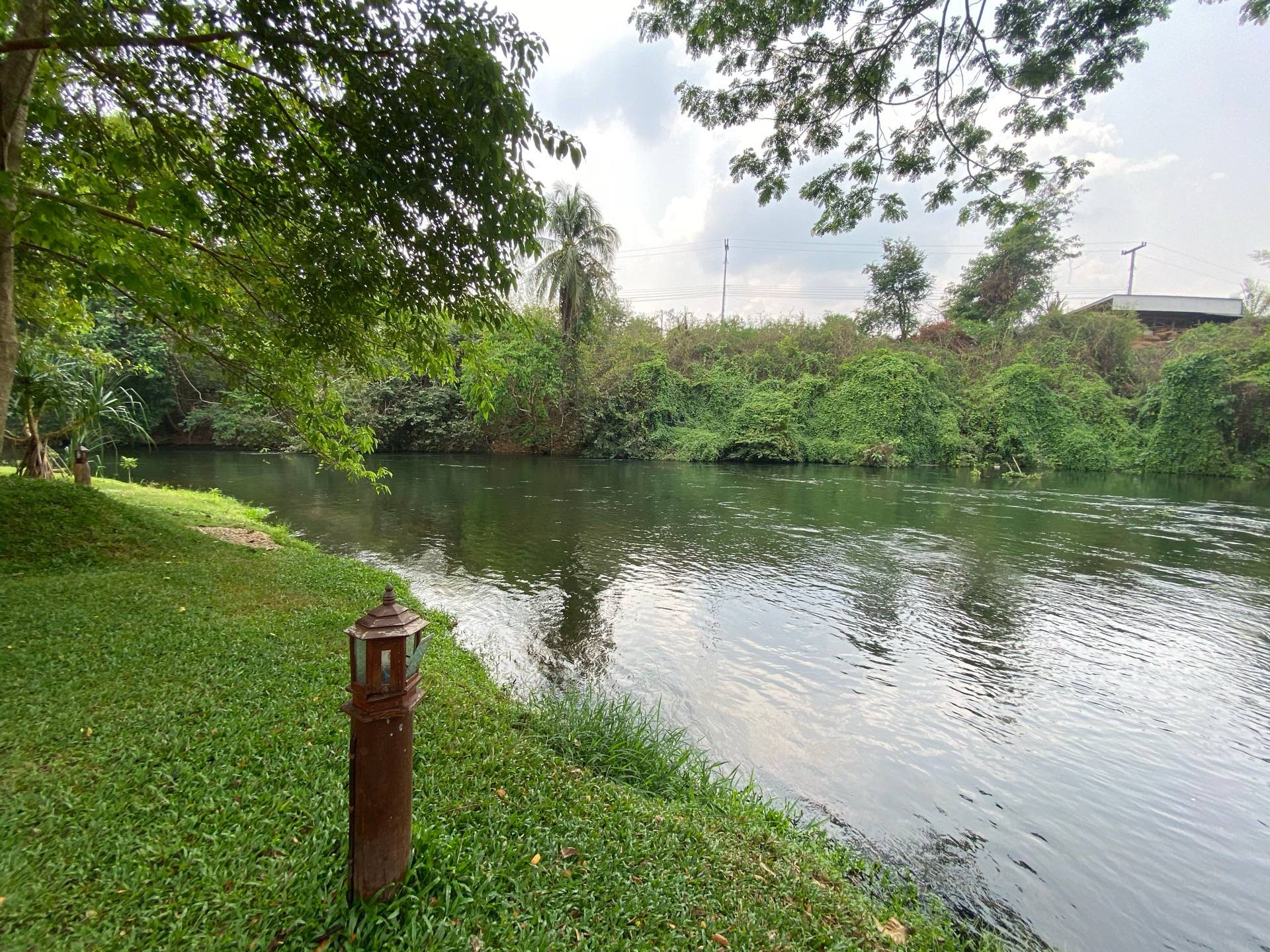 รูป River Tales