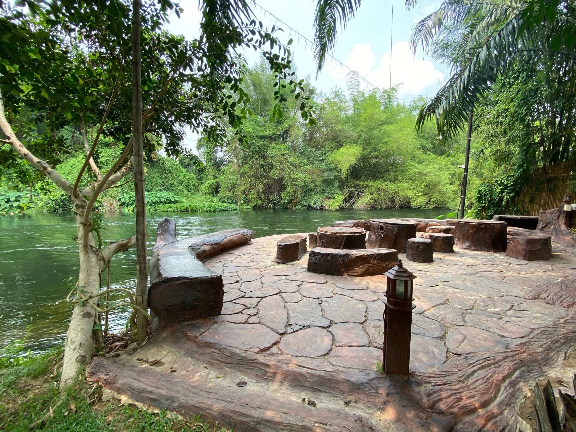 รูป River Tales