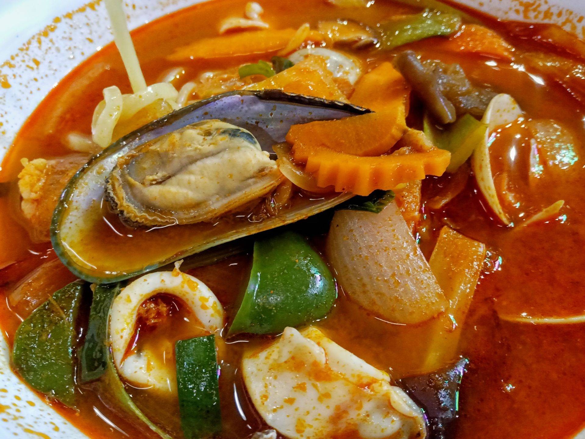 จัมปง ร้าน SOMAEK Korean Bar 소맥 พญาไท - Wongnai