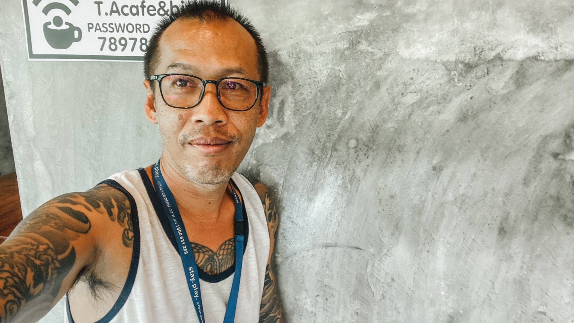 รีวิว Ton Apple - แวะมาจิบกาแฟแต่รับกาแฟเพิ่มไปไม่ไหวแล้ว