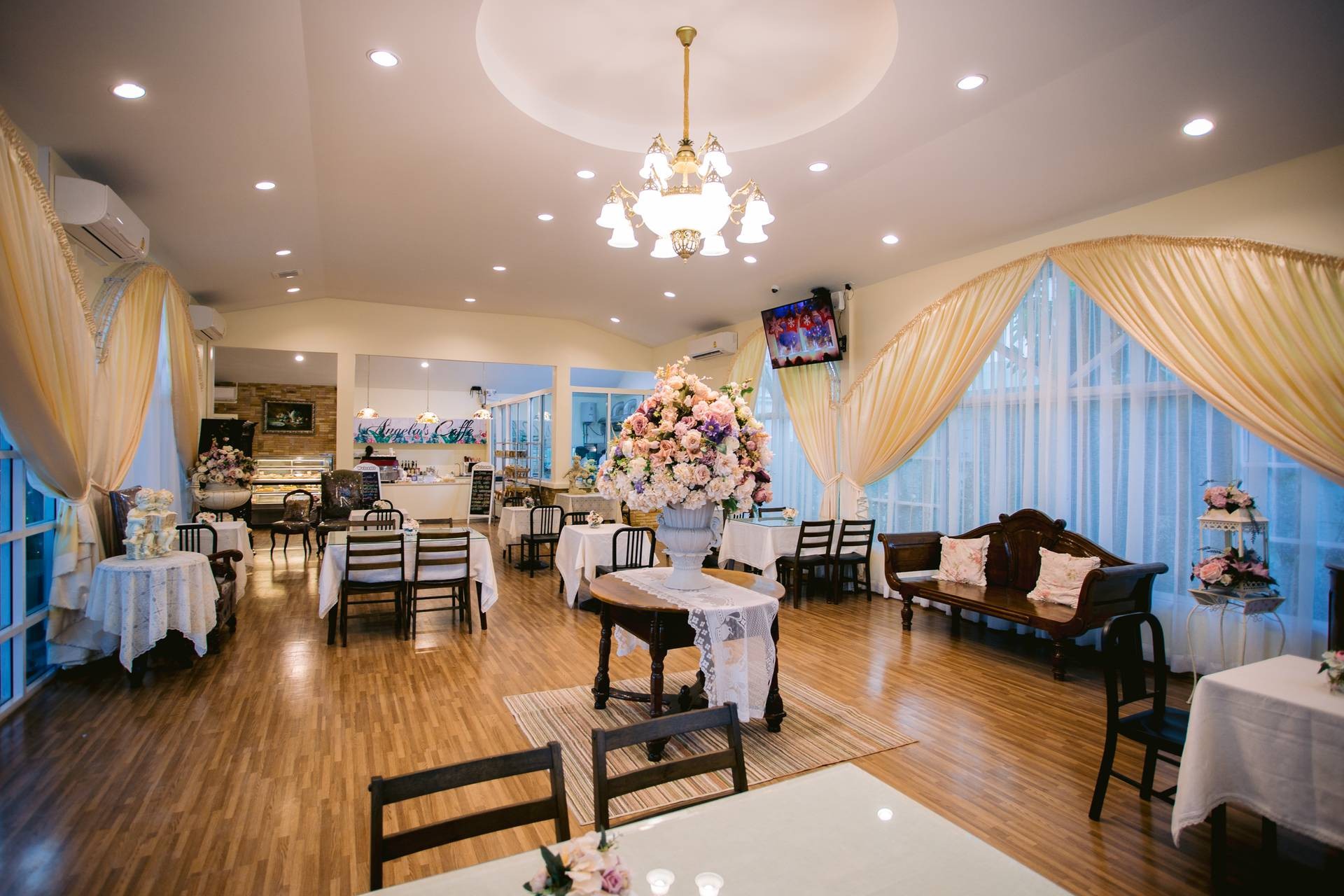 ร้าน Angela Café Food Bakery Korat | รีวิวร้านอาหาร