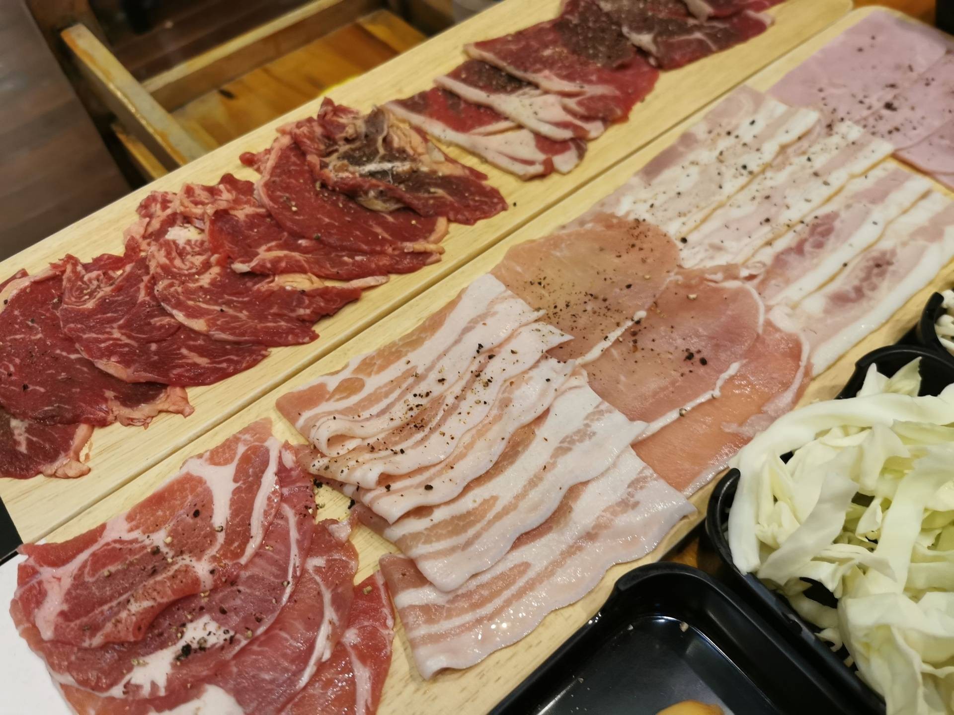 รีวิว Meat.Meet - ปิ้งย่าง เนื้อ เนื้อ เนื้อ บรรยากาศดี - Wongnai