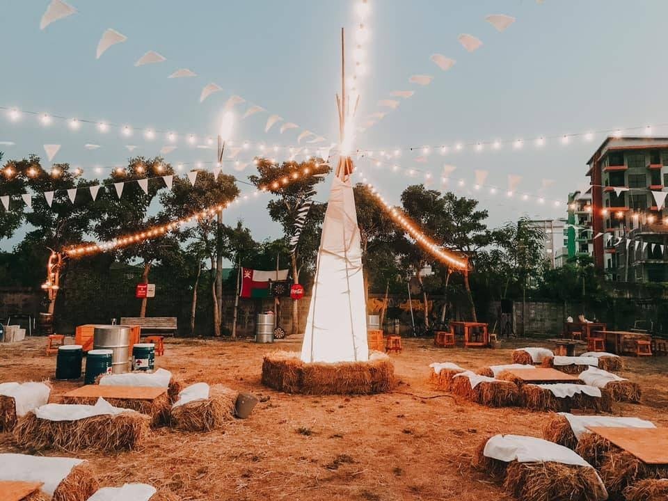 ร้าน Bangsaen Base Camp | รีวิวร้านอาหาร