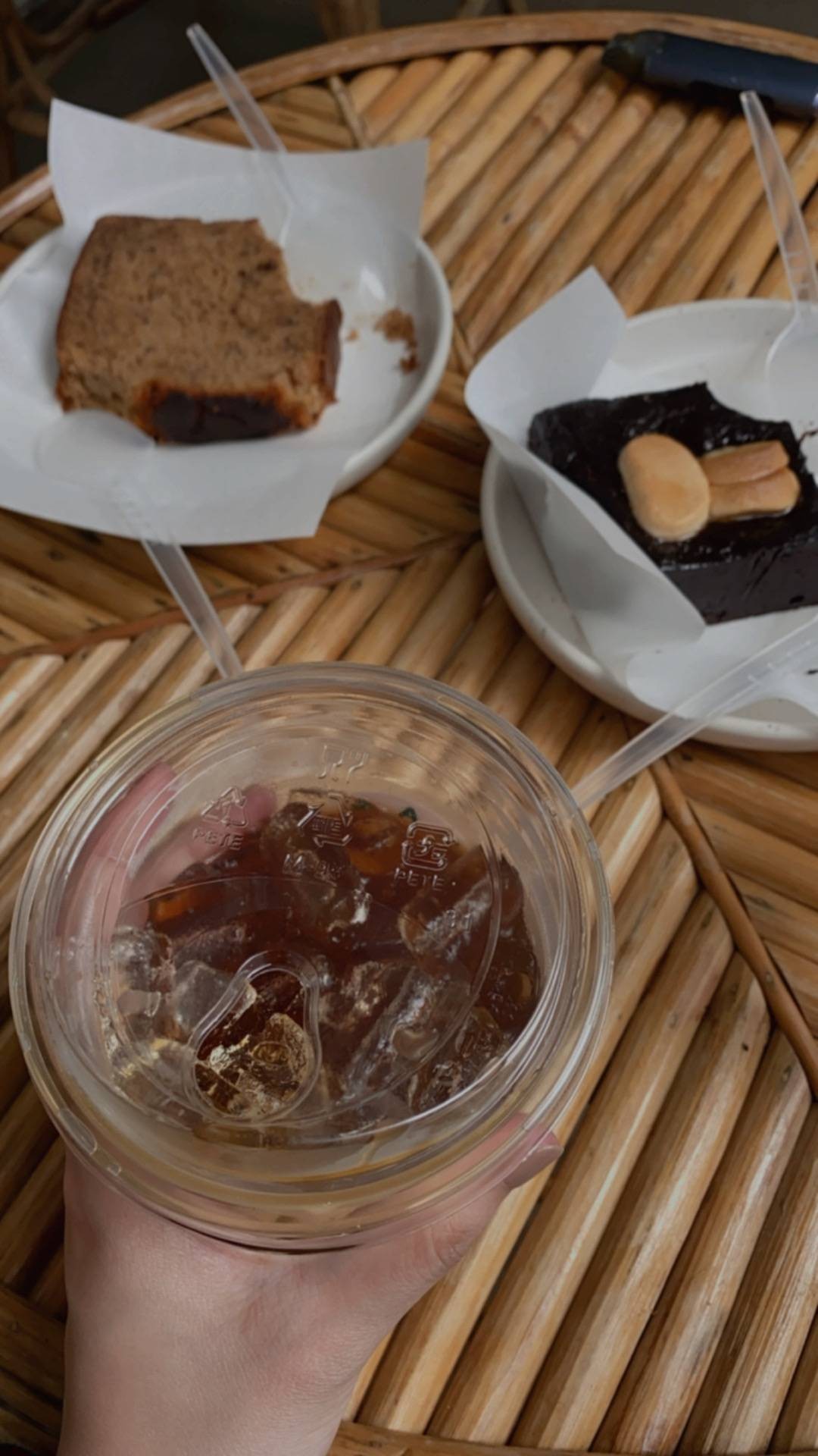 รีวิว Fika & Co. Cafe At Ari - Good coffee, good vibe