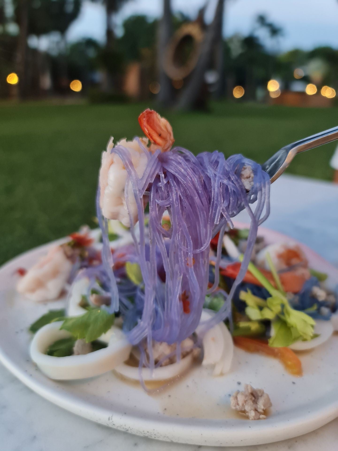 รีวิว Good Old Sea Pattaya - คาเฟ่สุดชิล ริมทะเลบนหาดส่วนตัว กับร้าน ...