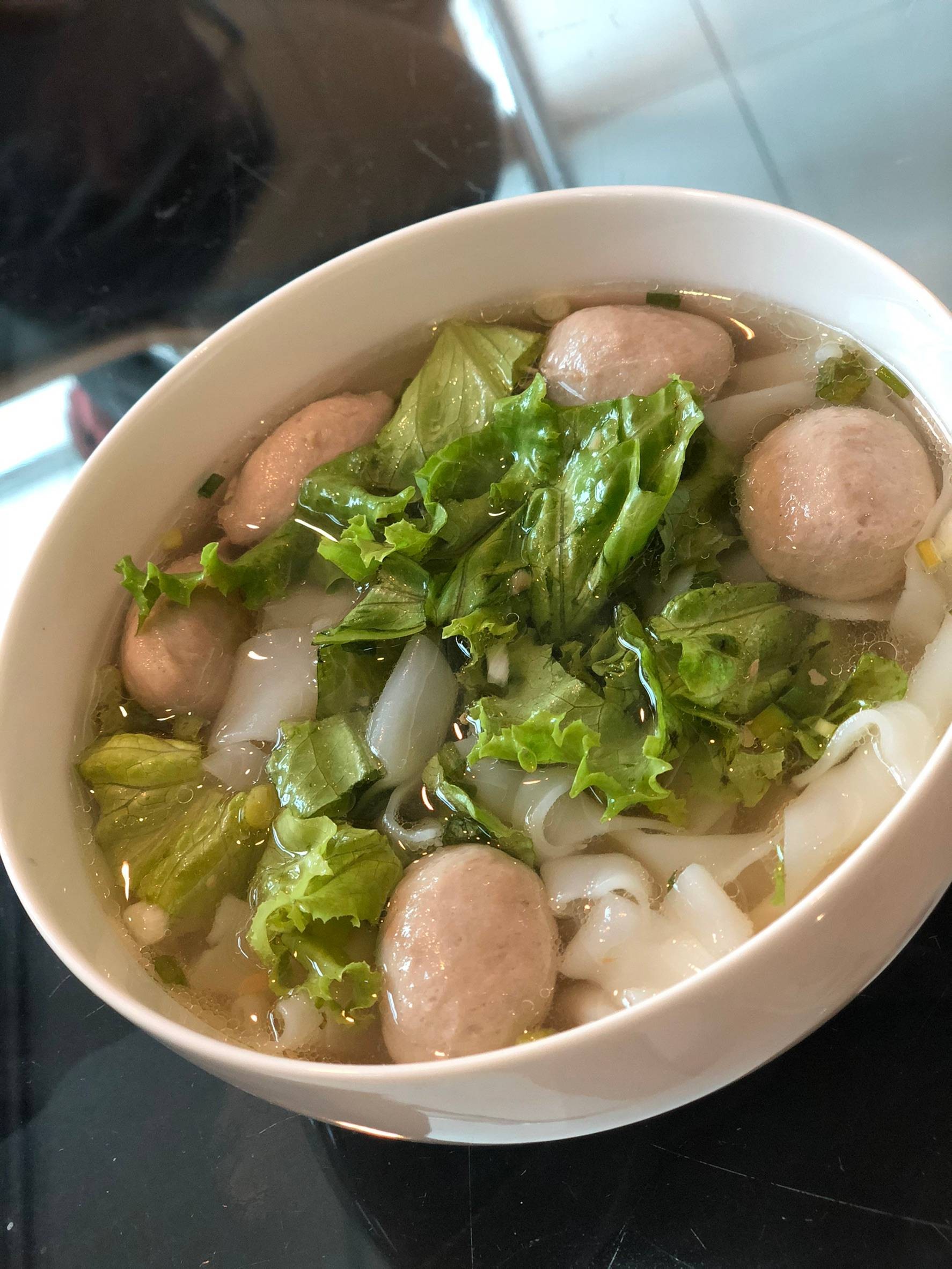 รีวิว The Cook Amarin Plaza - ก๋วยเตี๋ยวลูกชิ้นเนื้อน้ำใสจุฑาทิพแนะนำ ...