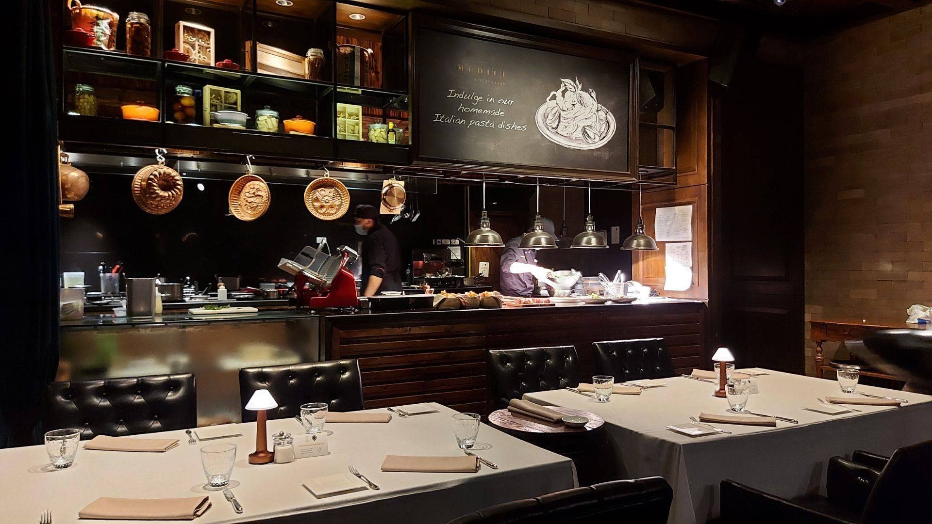 รูป Medici Kitchen & Bar โฮเทล มิวส์ กรุงเทพ