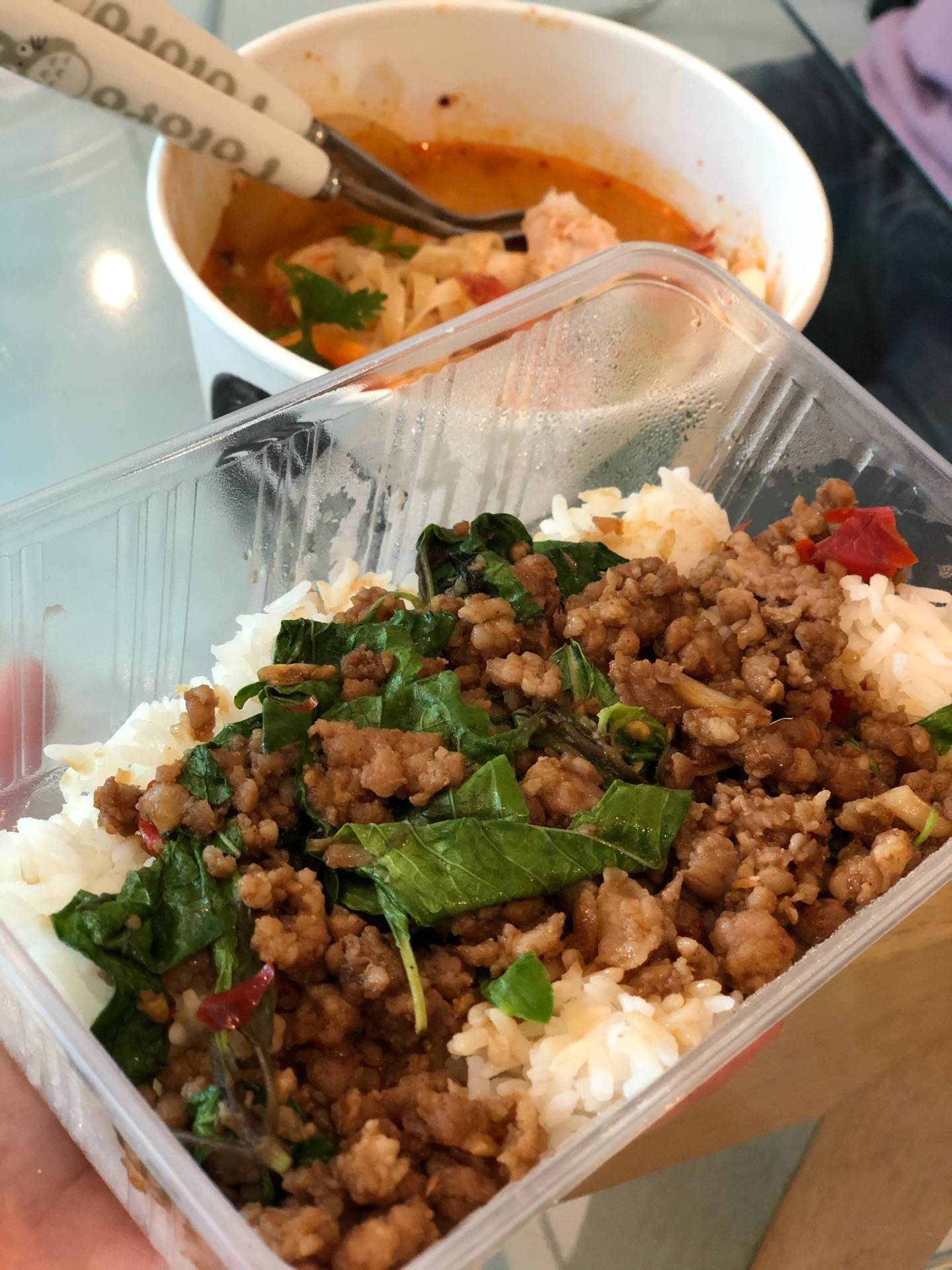 รีวิว The Cook Amarin Plaza - กระเพราหมูสับ - Wongnai