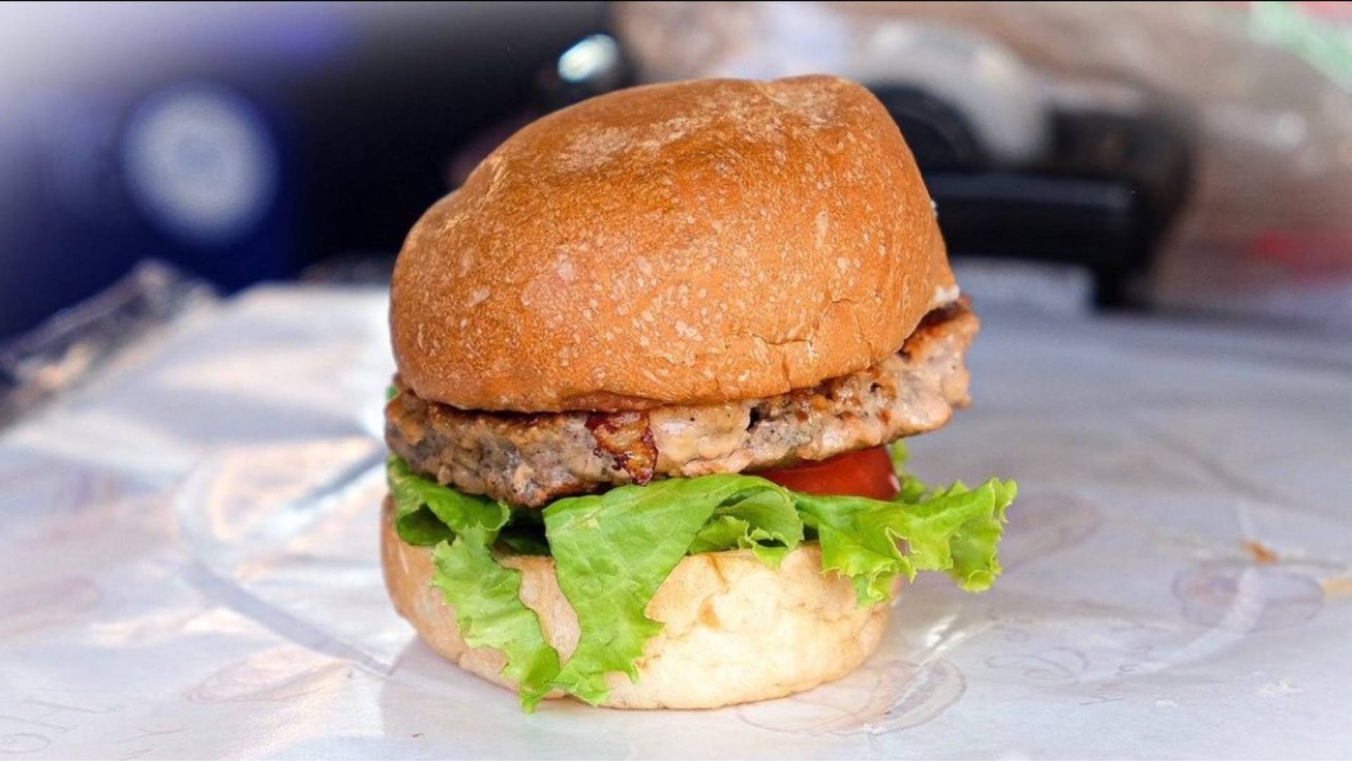 The fighter burger เทศบาลบางปู47 - สั่งอาหารเดลิเวอรี | Wongnai x LINE MAN
