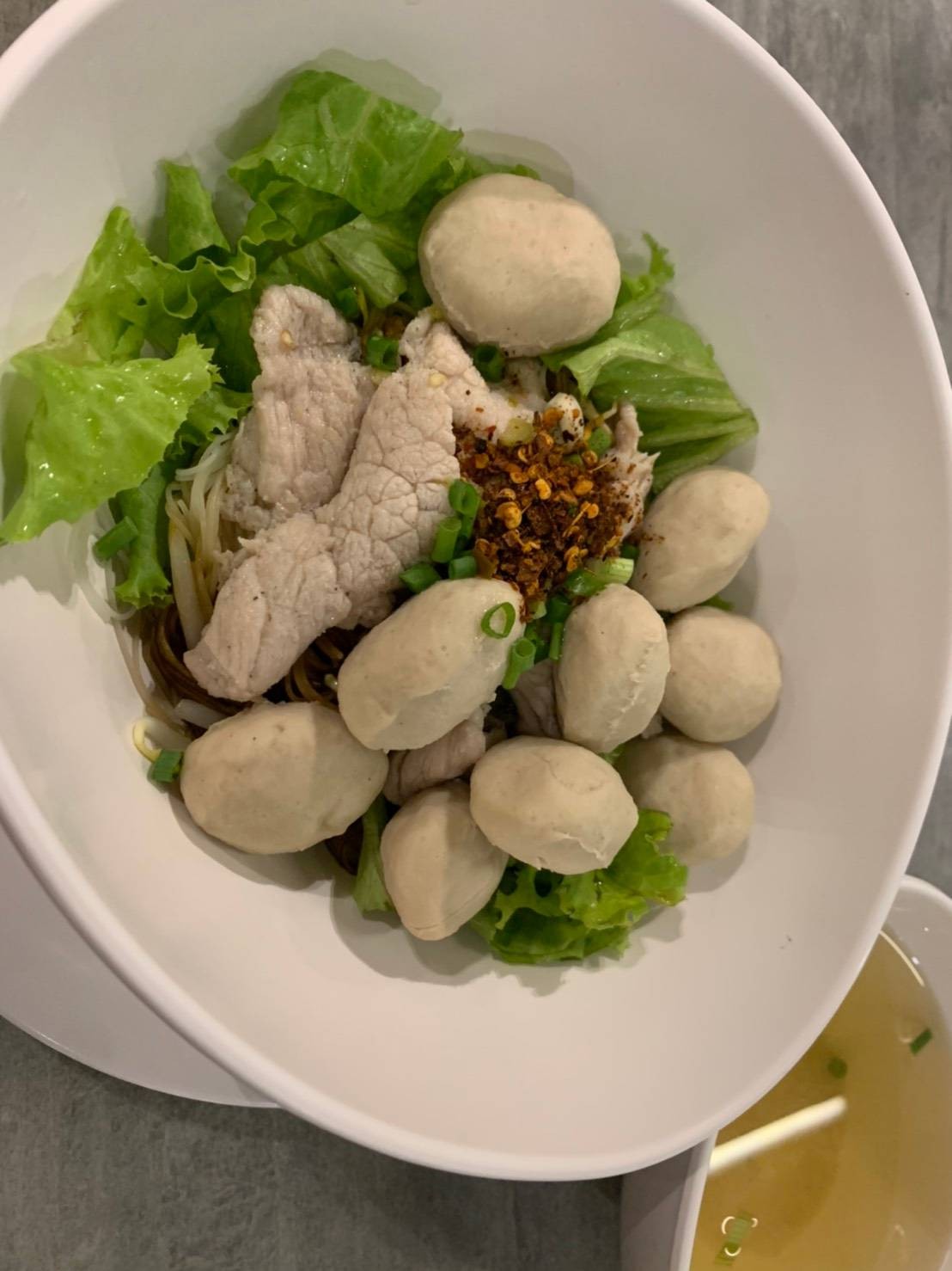 รีวิว The Cook Amarin Plaza - ร้านก๋วยเตี๋ยวลูกชิ้นหมูจุฑารส - Wongnai