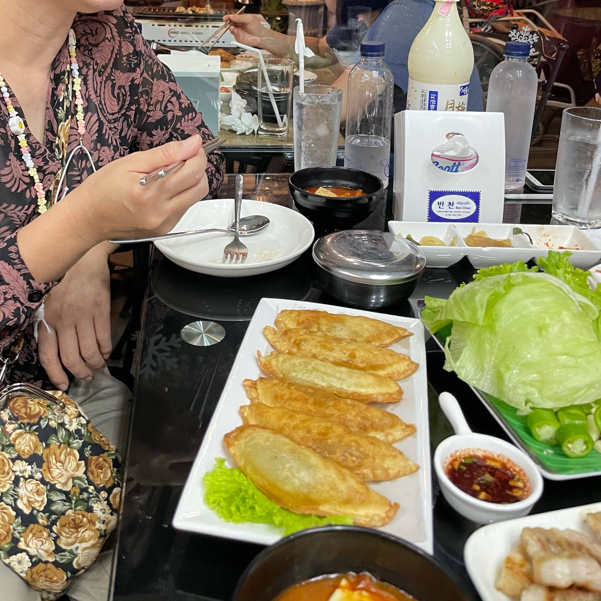 เกี๋ยวซ่า ร้าน Ban Chan กาญจนบุรี